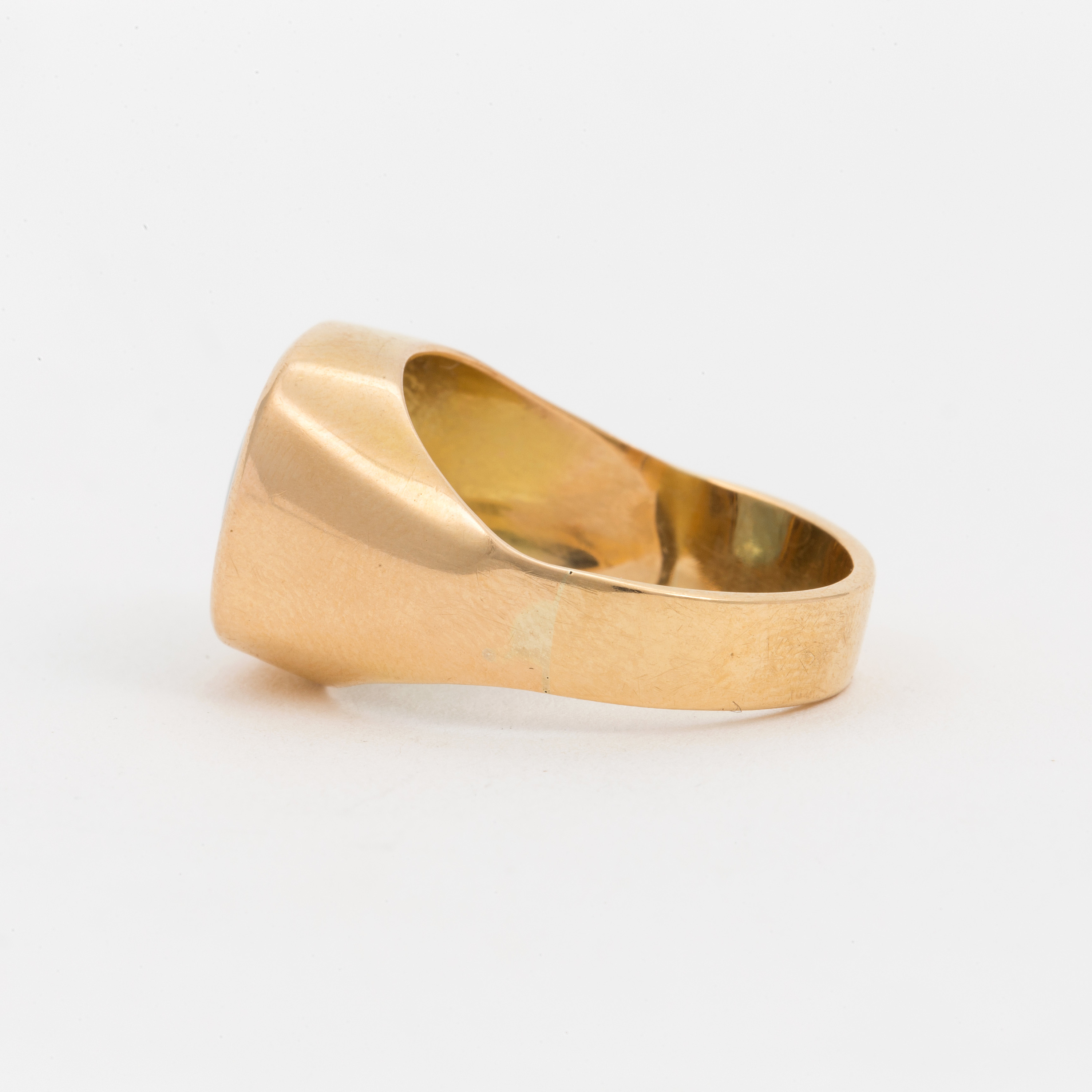 KLACKRING med syntetisk, grön, spinell. - Bukowskis