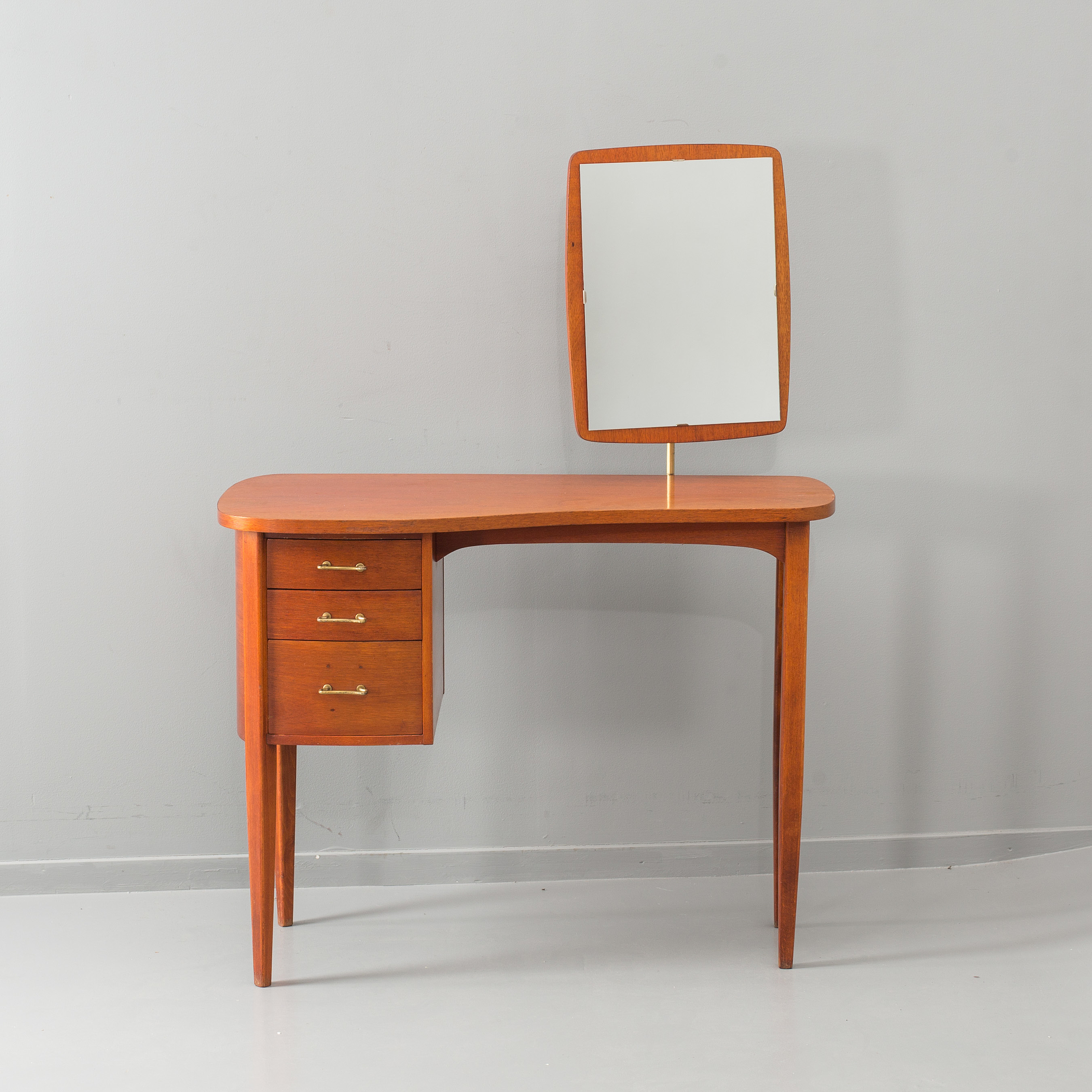 SMINKBORD, teak, 1950/60-tal. - Bukowskis