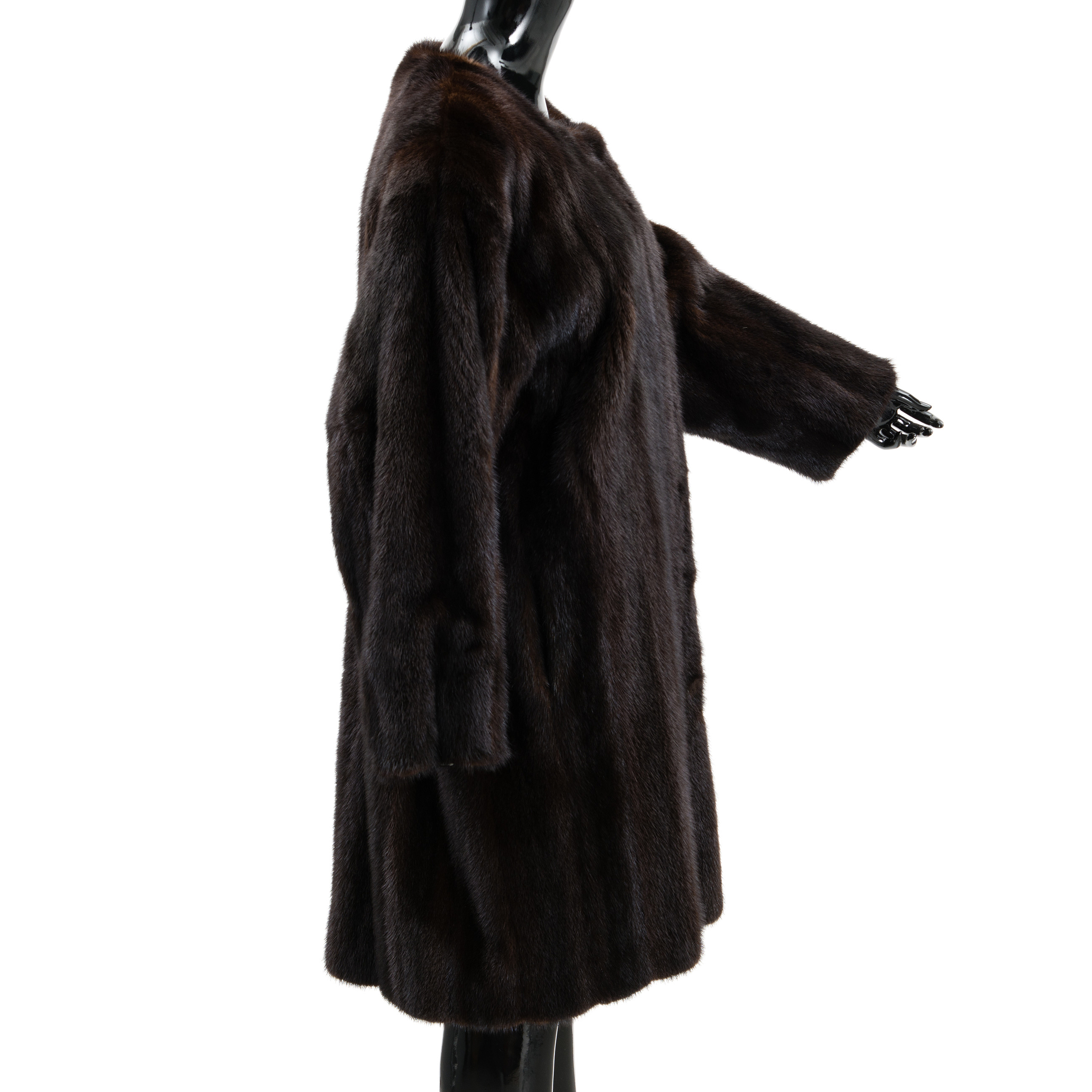 A MINK FUR COAT by Tarja Niskanen. - Bukowskis