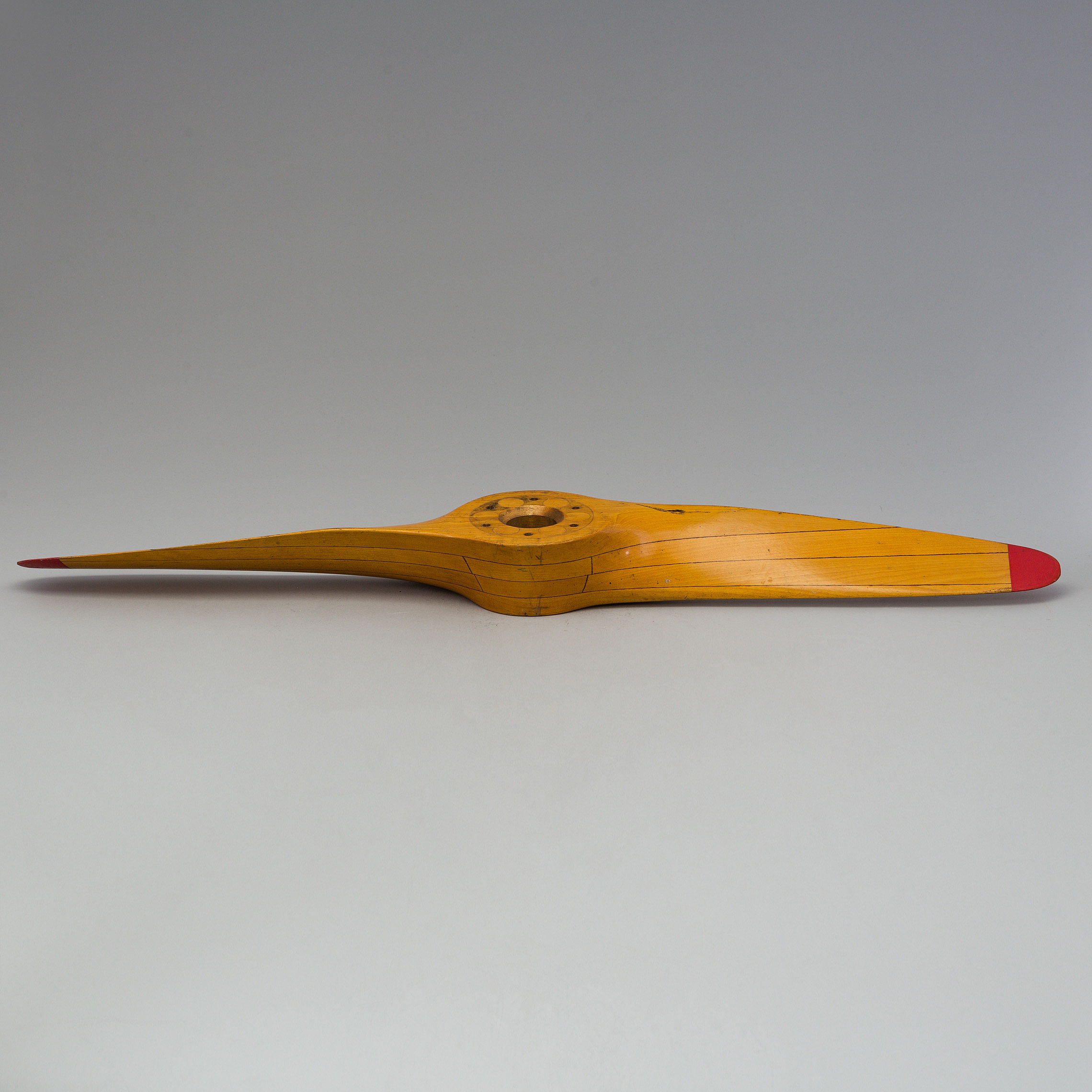 A PROPELLER, Sensenich Corp, 1930/40s. - Bukowskis