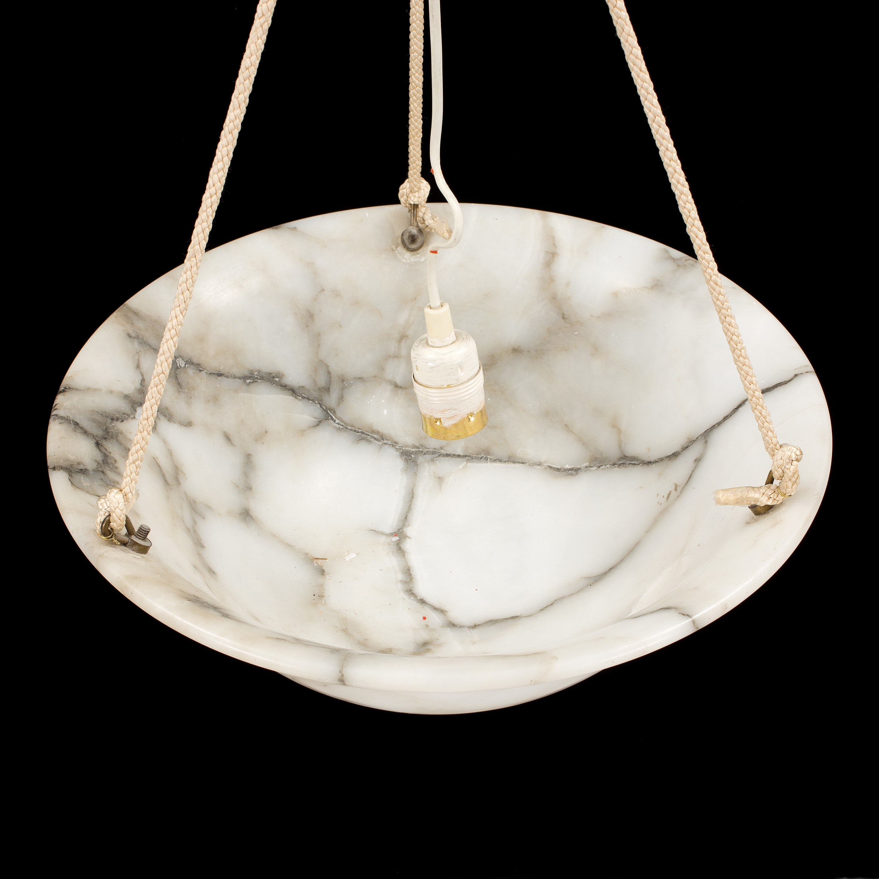 A 20th century alabaster ceiling light pendant. - Bukowskis