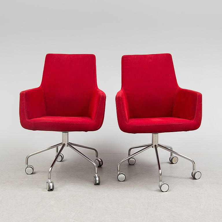 ROGER PERSSON, fåtöljer/skrivbordsstolar, ett par, "Happy", Swedese, 2000-tal. - Bukowskis