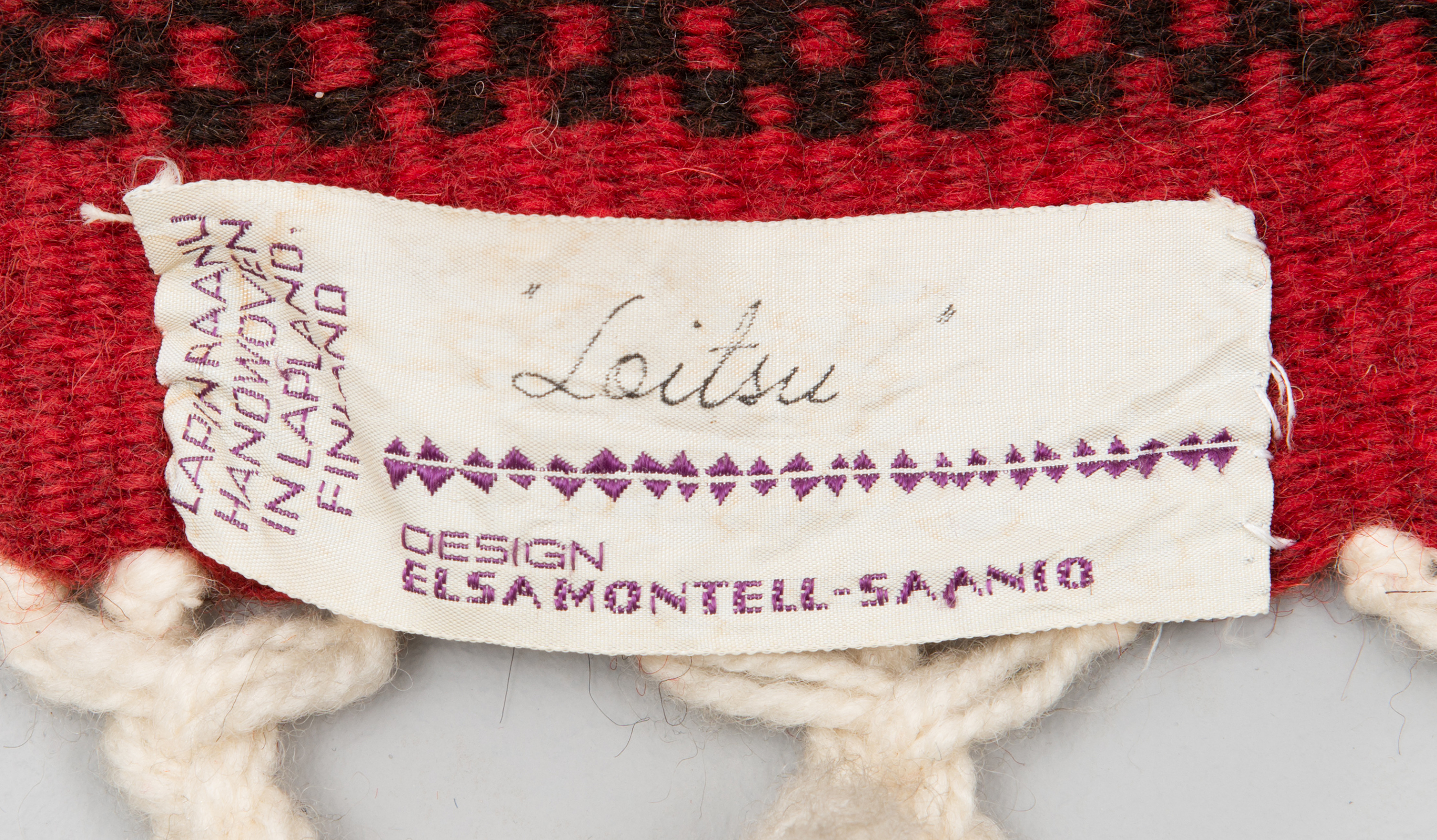 A Finnish raanu wall textile, handwoven in Lapland. Circa 176x115 cm ...