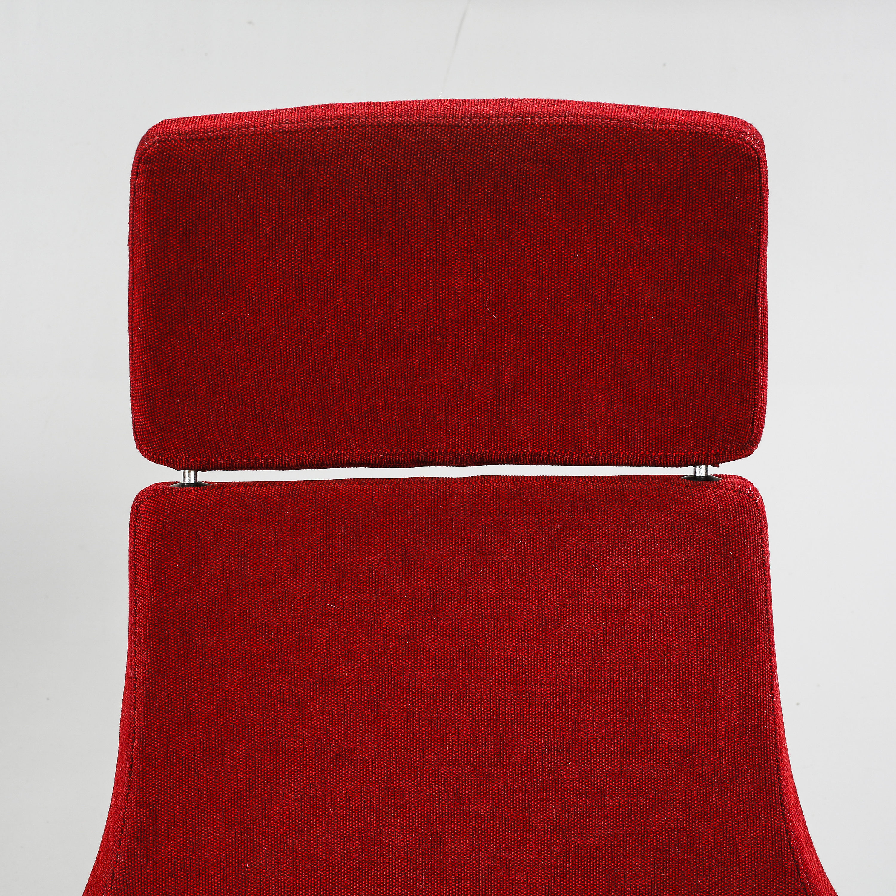 ROGER PERSSON, fåtöljer, ett par, "Happy Swing", Swedese, 2000-tal. - Bukowskis