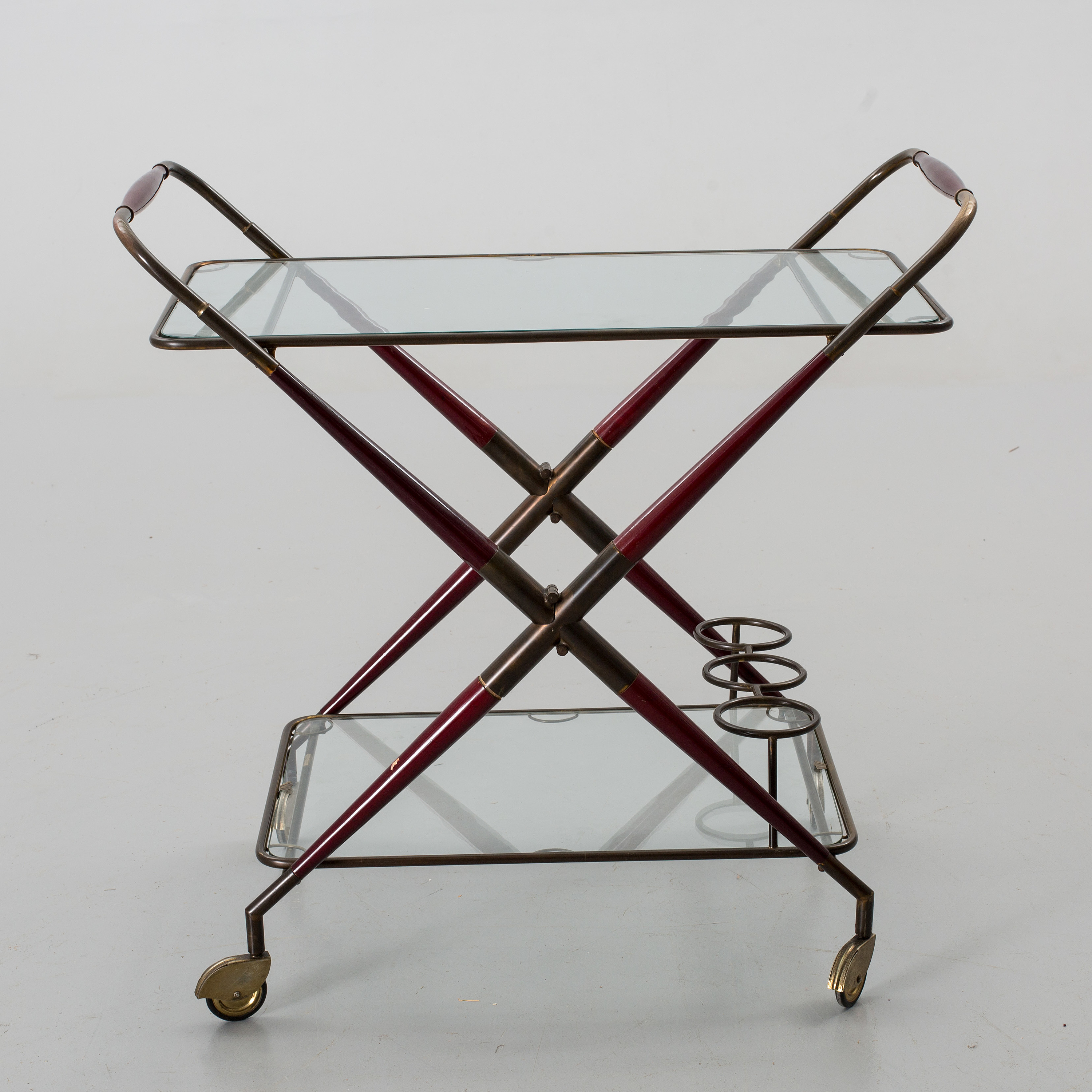 AN ITALIAN SERVING TROLLEY. - Bukowskis