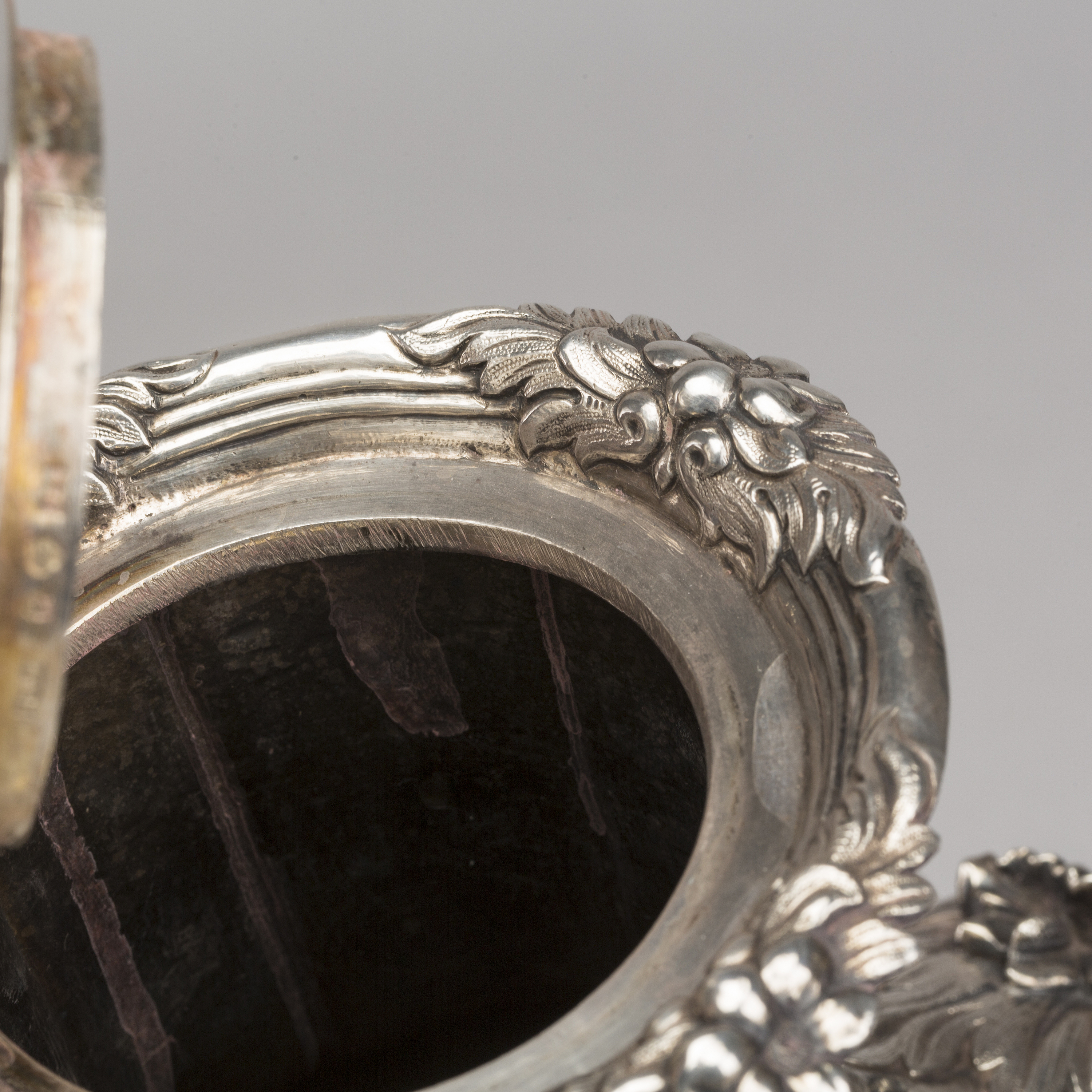 GUSTAF THEODOR FOLCKER, KAFFEKANNA, silver, Stockholm 1849. - Bukowskis