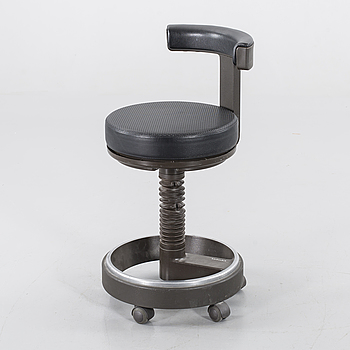 A secons half of the 20th century Siemens chair. - Bukowskis