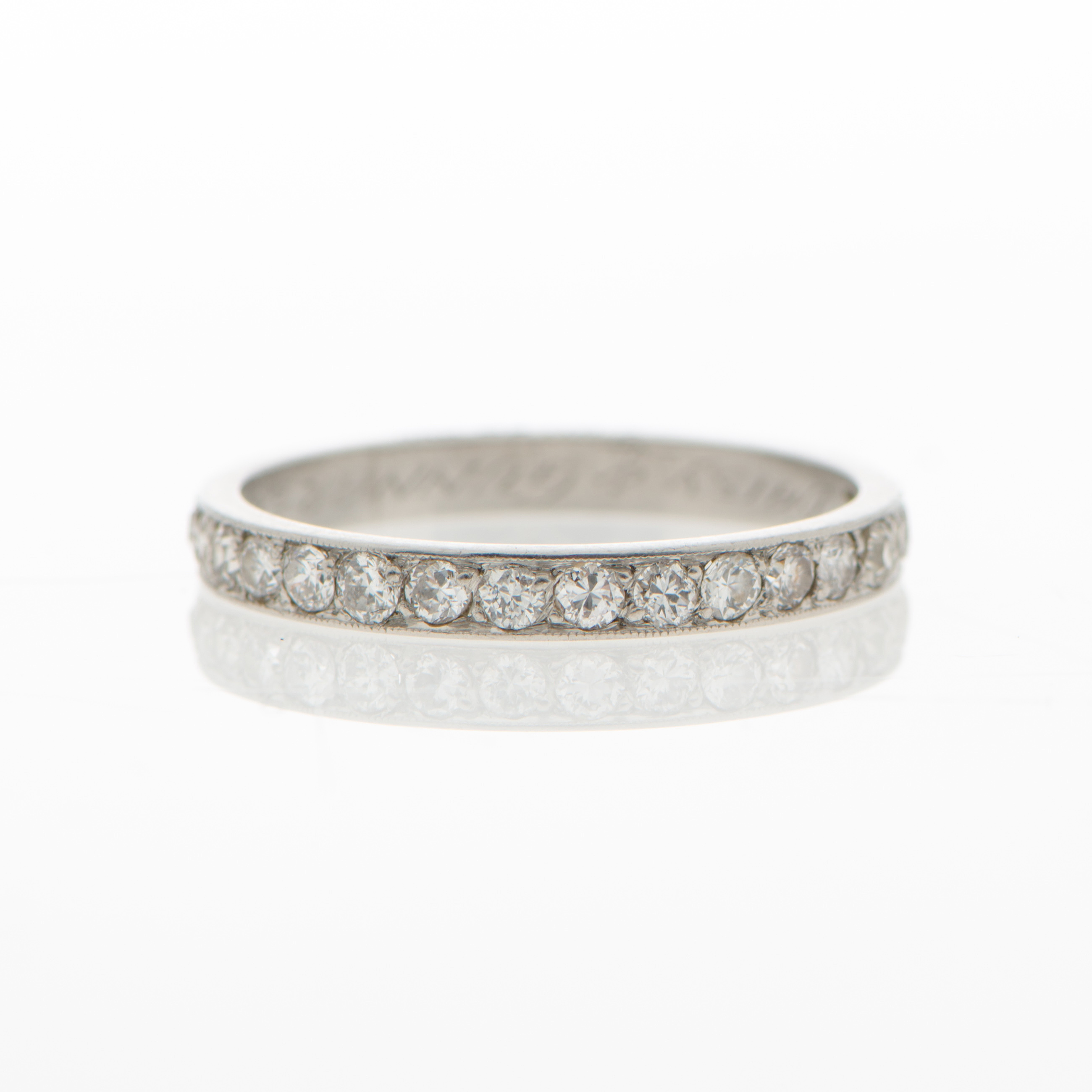 RING, åttkantslipade diamanter, 18K vitguld. - Bukowskis