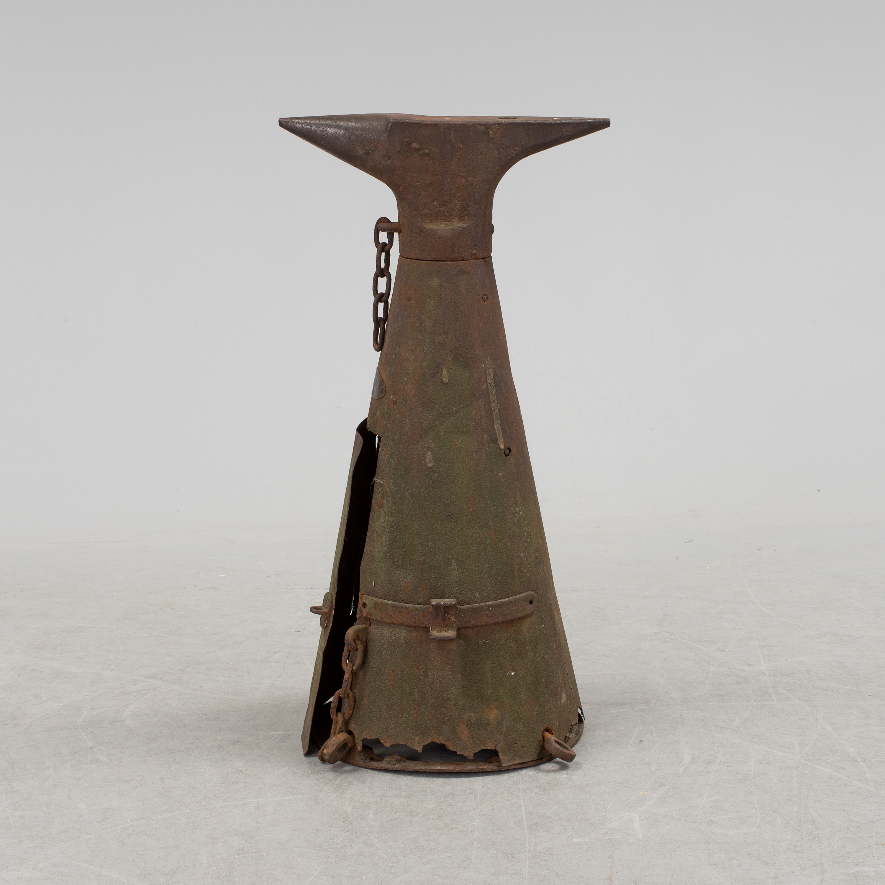 A 19th century forging stand. - Bukowskis