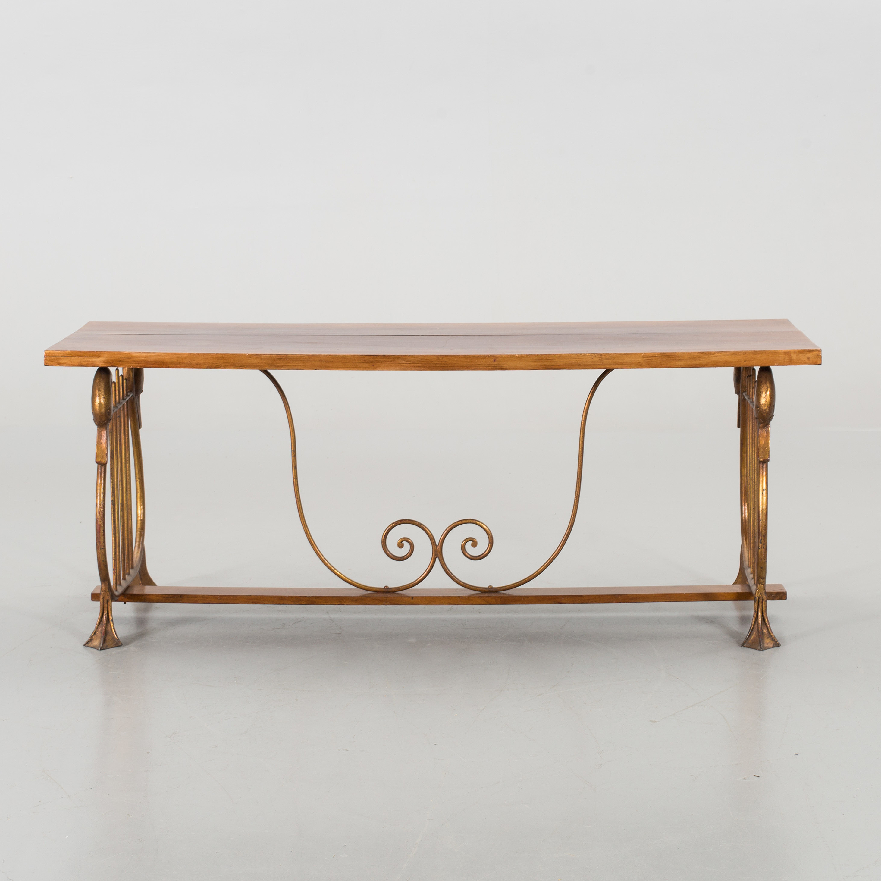 SOFFBORD, 1900-talets mitt/andra hälft. - Bukowskis