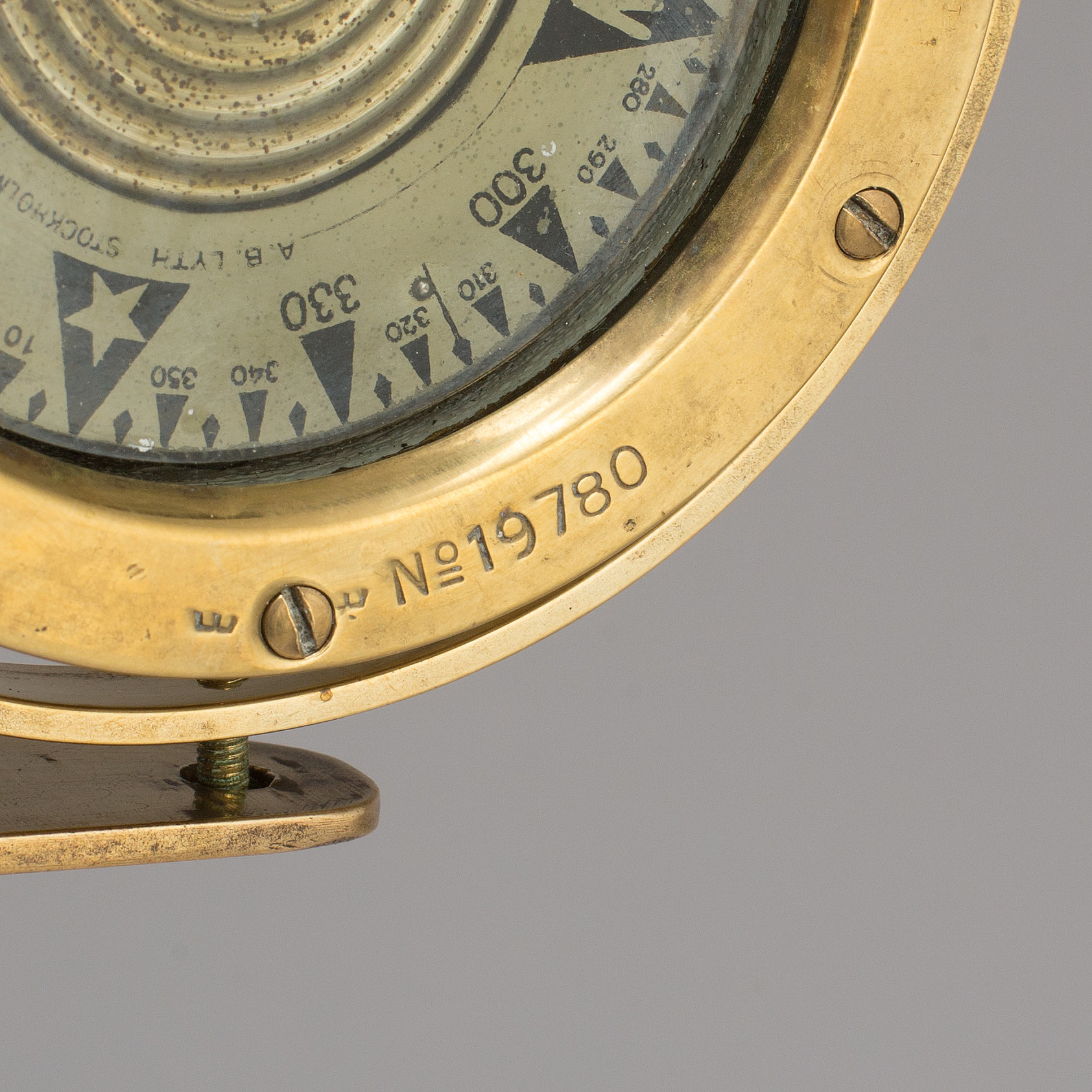 KOMPASS, mässing, A.B. Lyth, Stockholm, 1900-talets första hälft ...