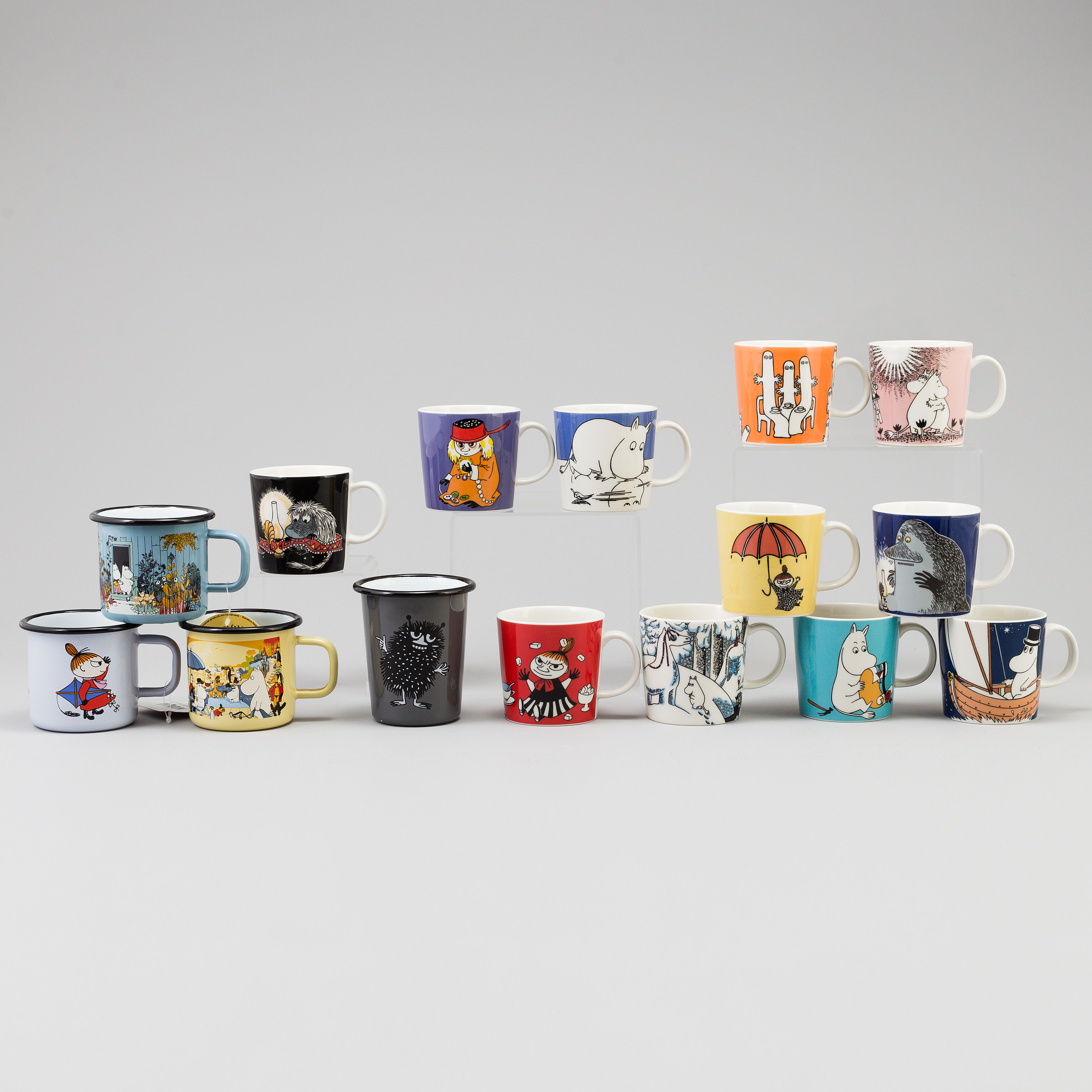 MUMIN MUGGAR,11+4 st. Moomin-Characters, Arabia, Finland. - Bukowskis