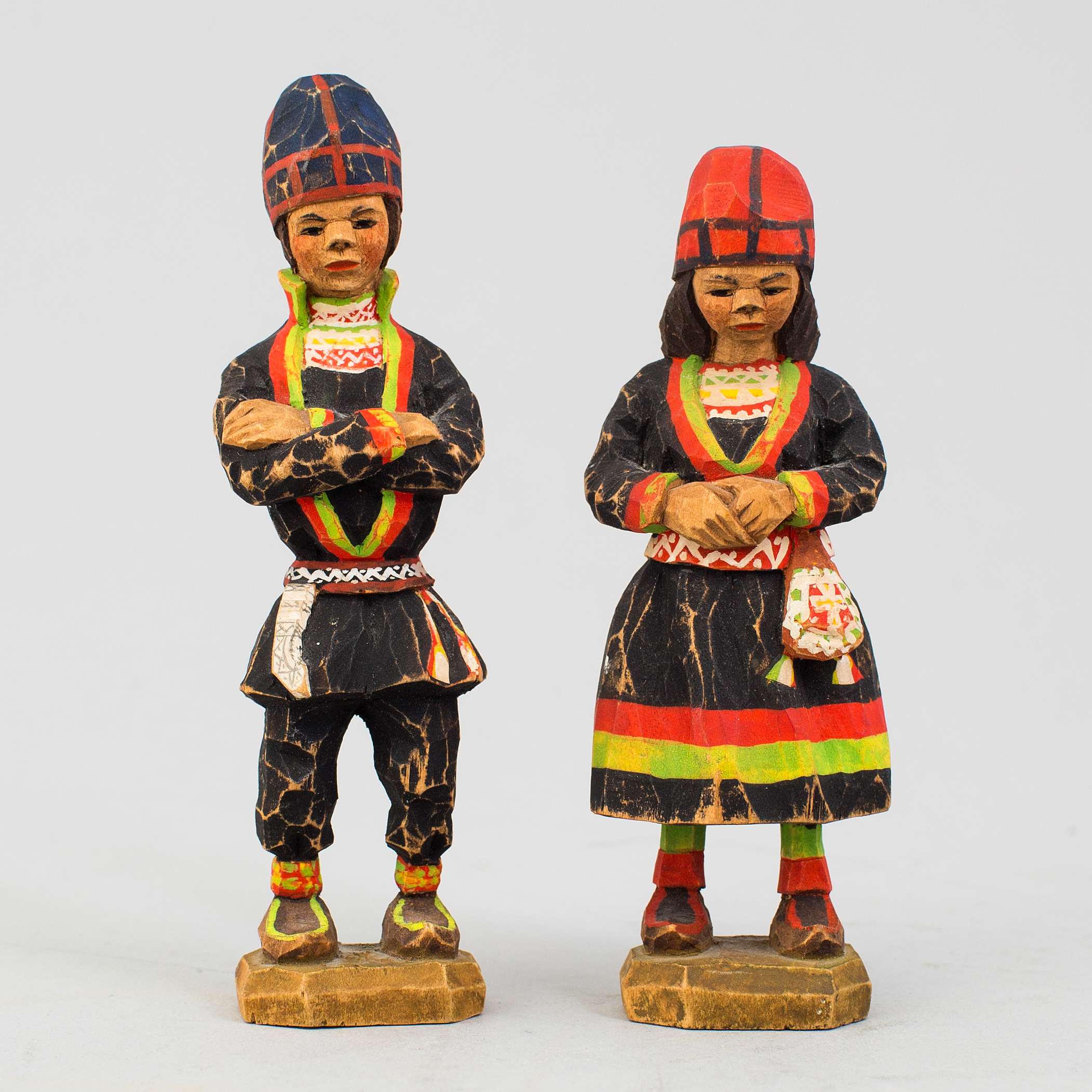 A pair of sculpture by TORBORG LINDBERG. - Bukowskis