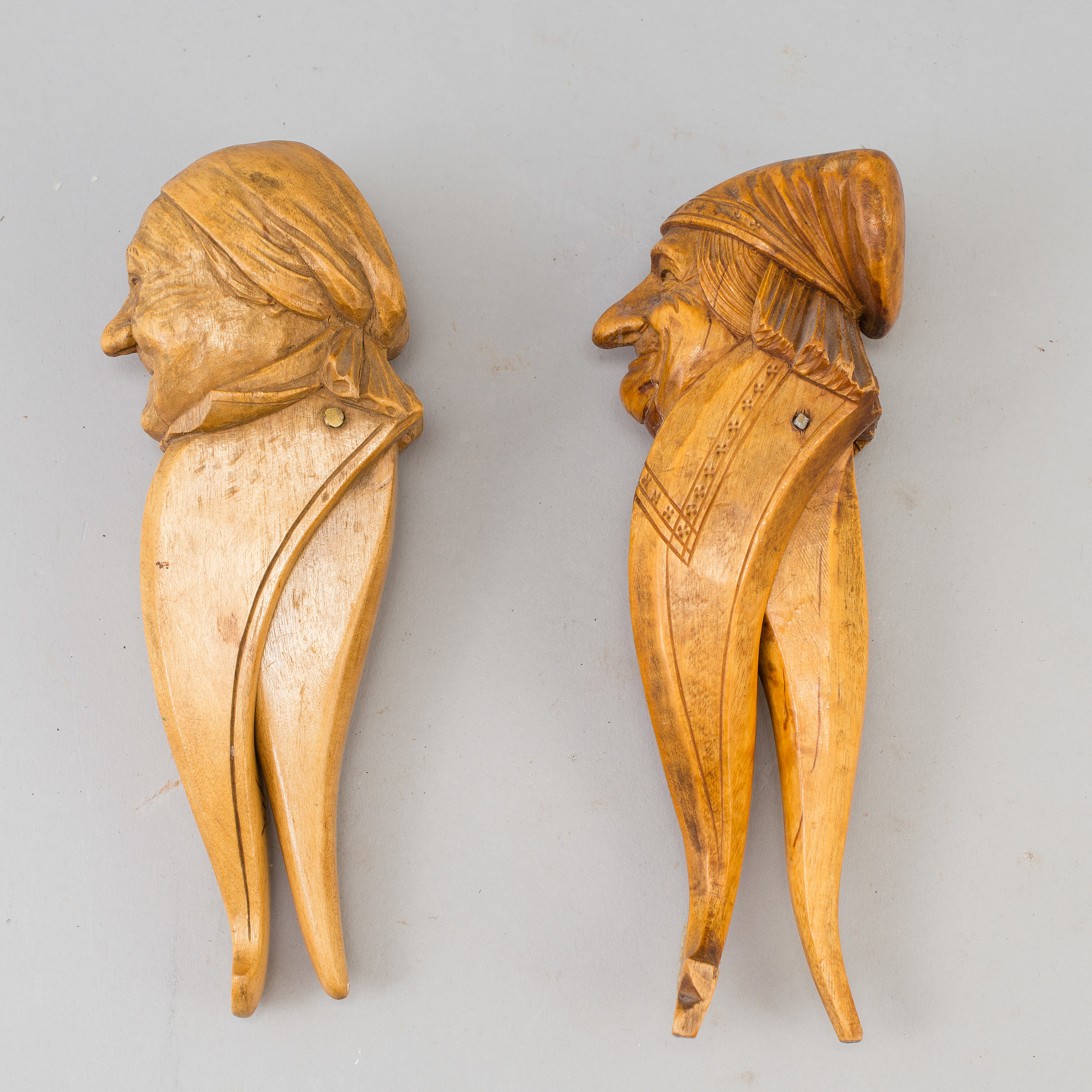 a pair of nutcrackers from the 20th century. - Bukowskis