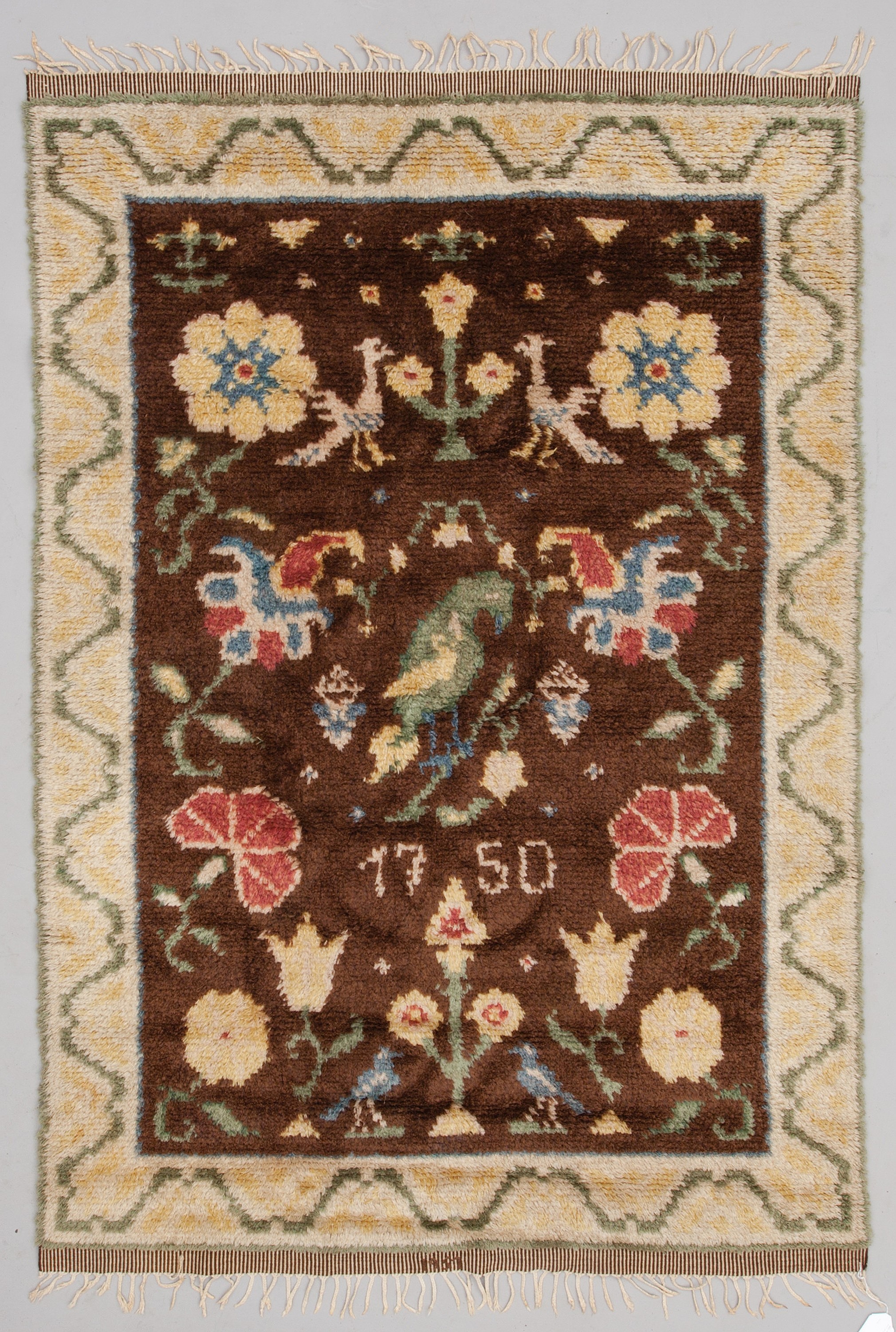 A Finnish ryijy rug, year 1750, woven in 1951. Circa 200x140 cm ...