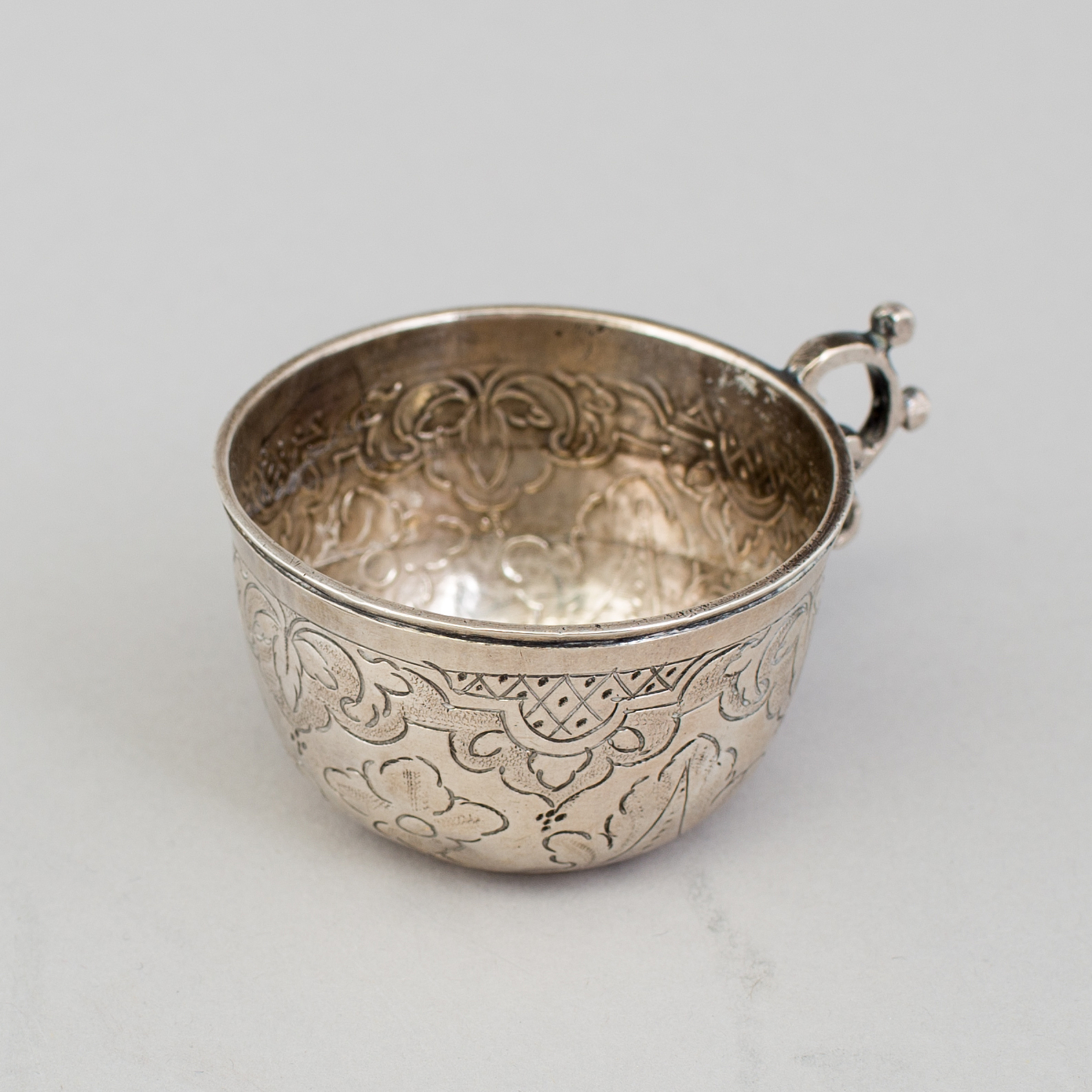 A Russian silver cup, 1753. - Bukowskis