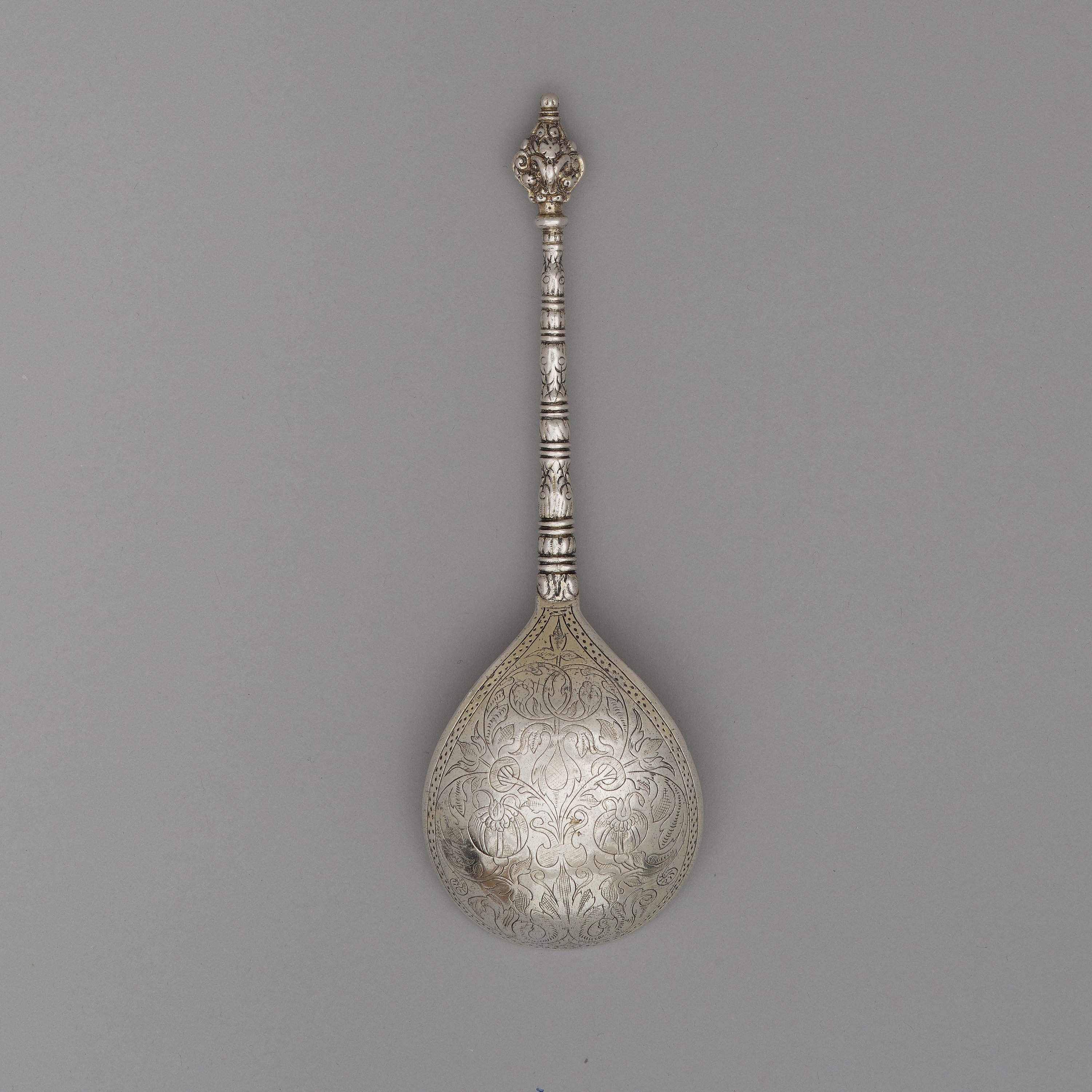 A Swedish early 17th century silver-gilt spoon, unmarked, c. 1600 ...