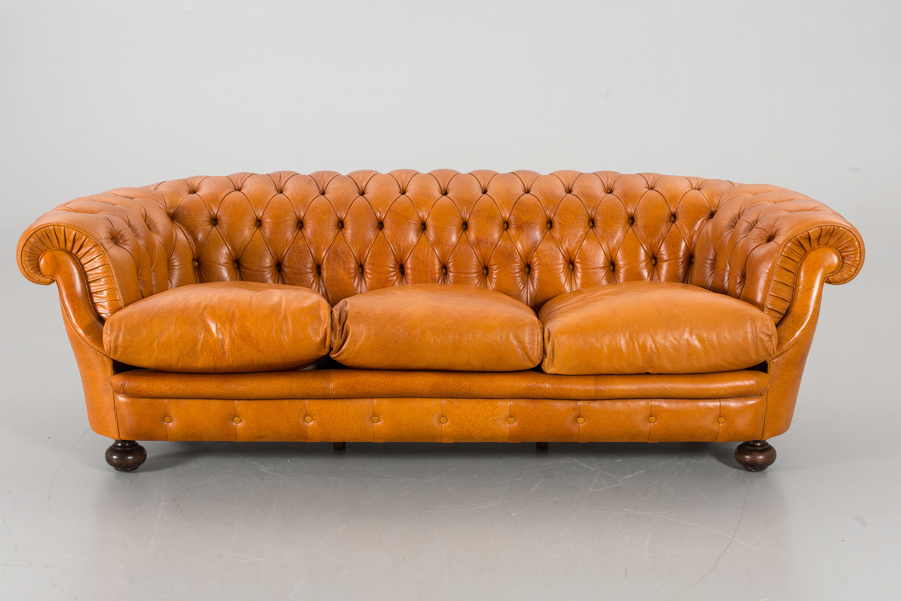 A Late 20th Century Couch Bukowskis