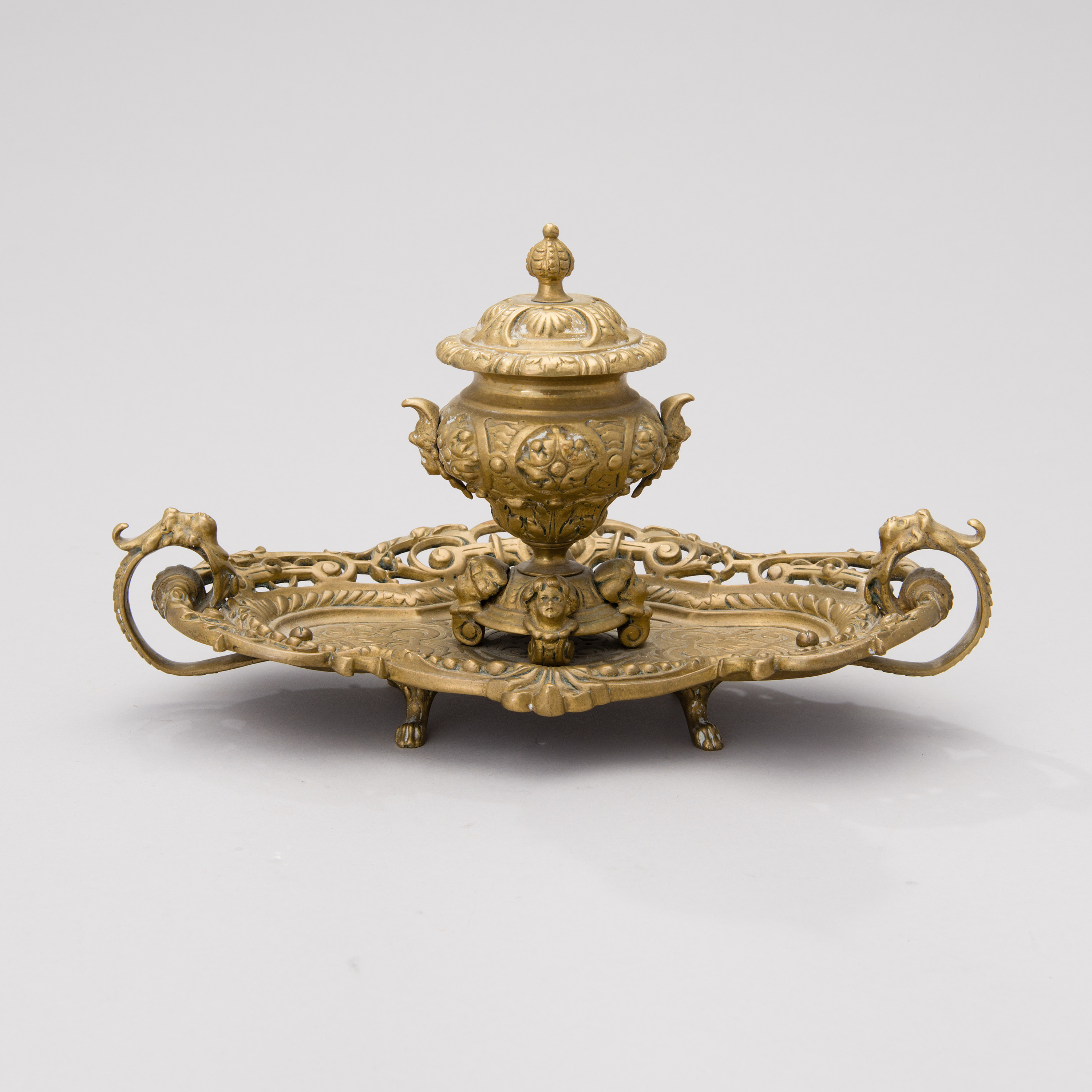 A late 19th century ink stand, W. Wiklund in Stockholm, Sweden. - Bukowskis