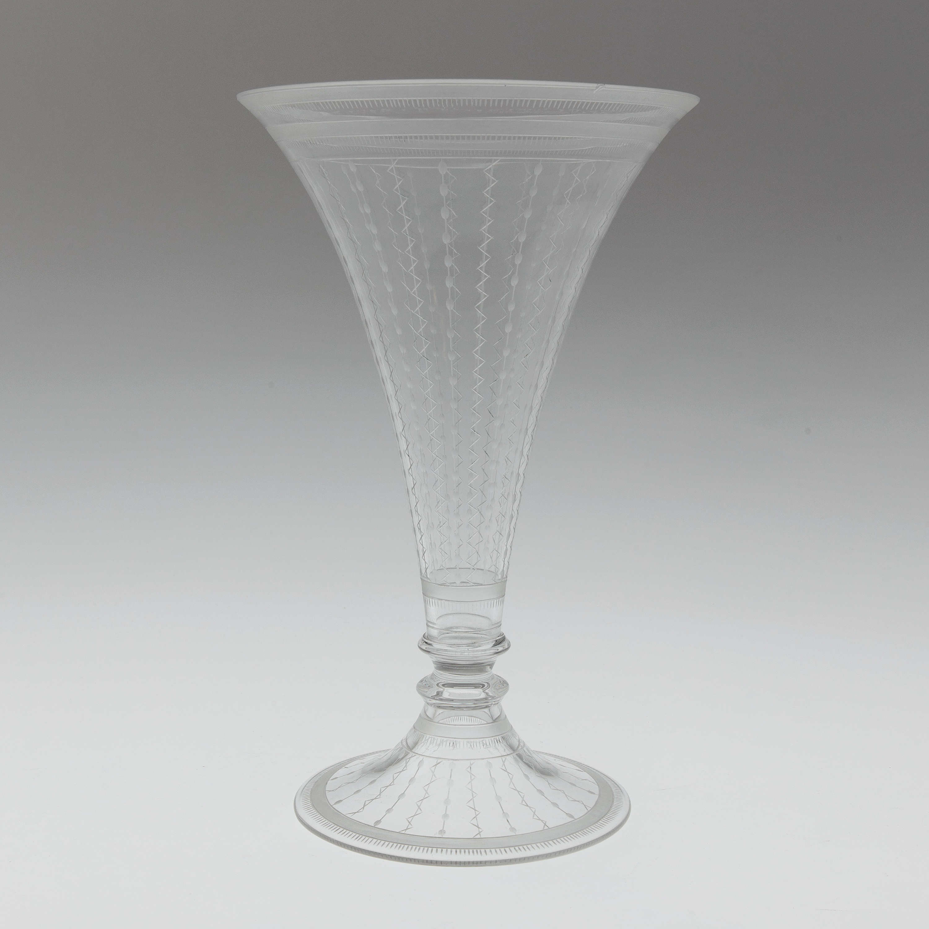 EDWARD HALD, vas, glas, Orrefors. - Bukowskis