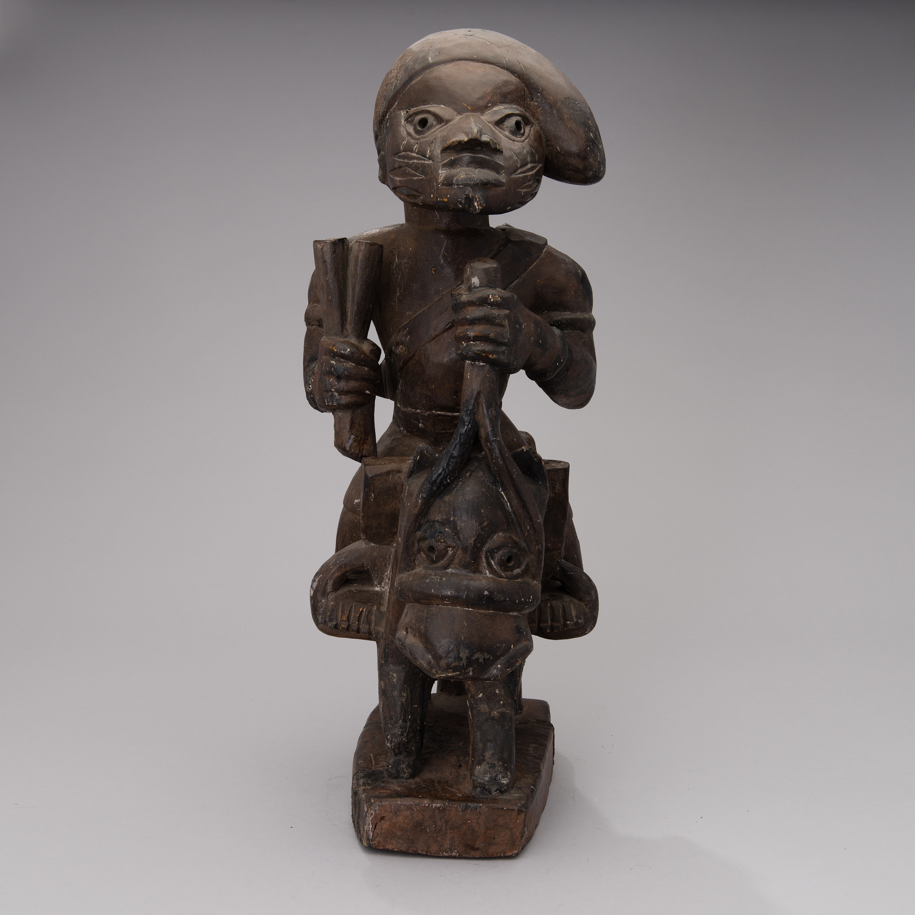 AN AFRICAN SCULPTURE, Ivorycoast/Senufo people. - Bukowskis