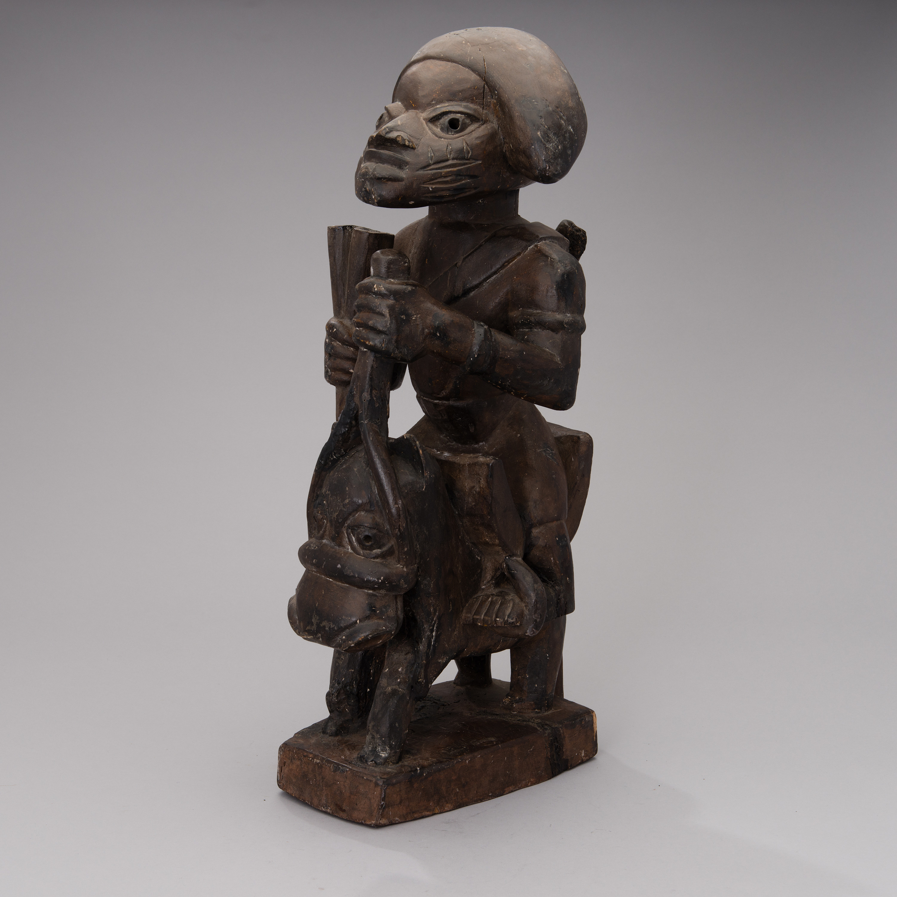 AN AFRICAN SCULPTURE, Ivorycoast/Senufo people. - Bukowskis