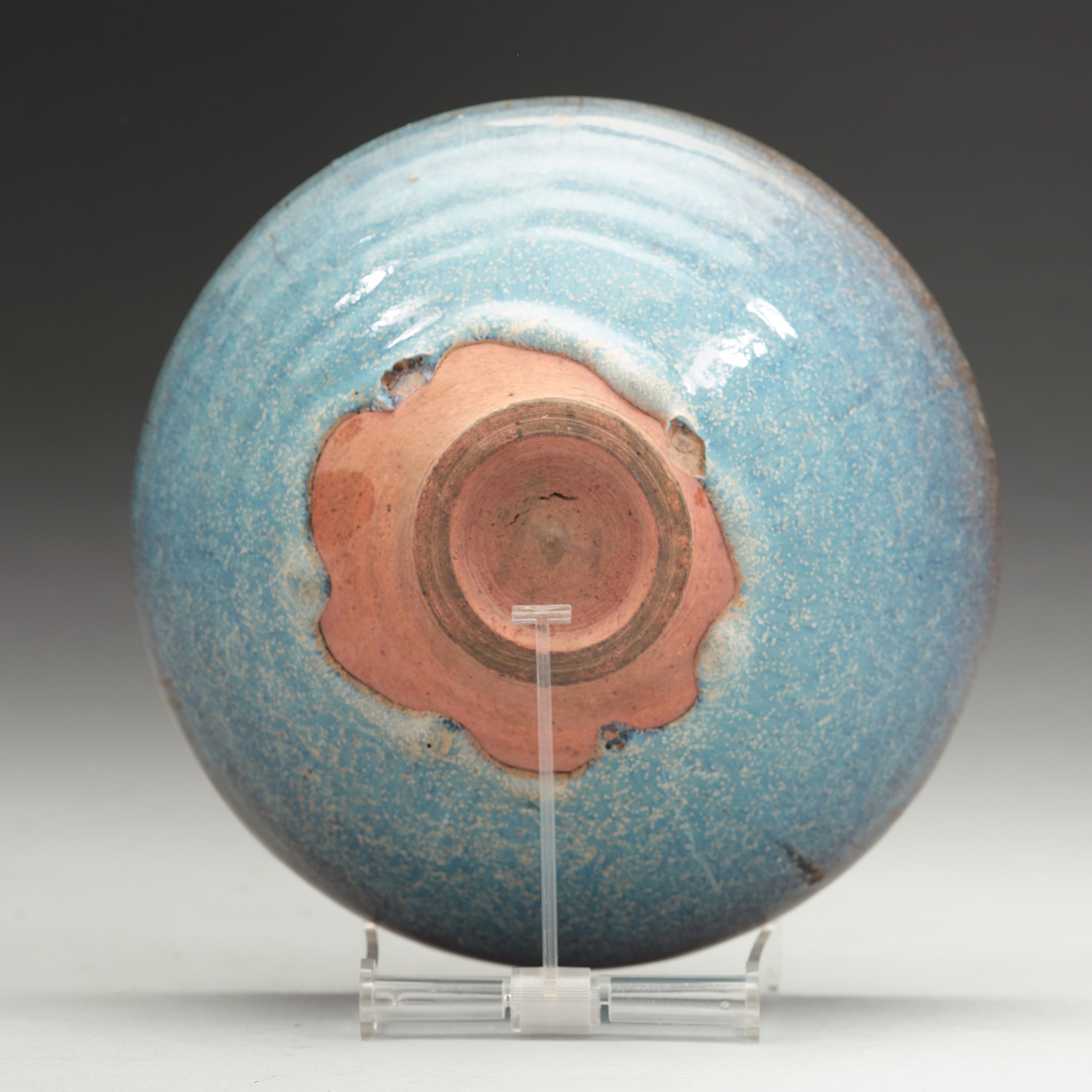 A 'Jun-glazed' bowl, Song/Yuan dynasty. - Bukowskis