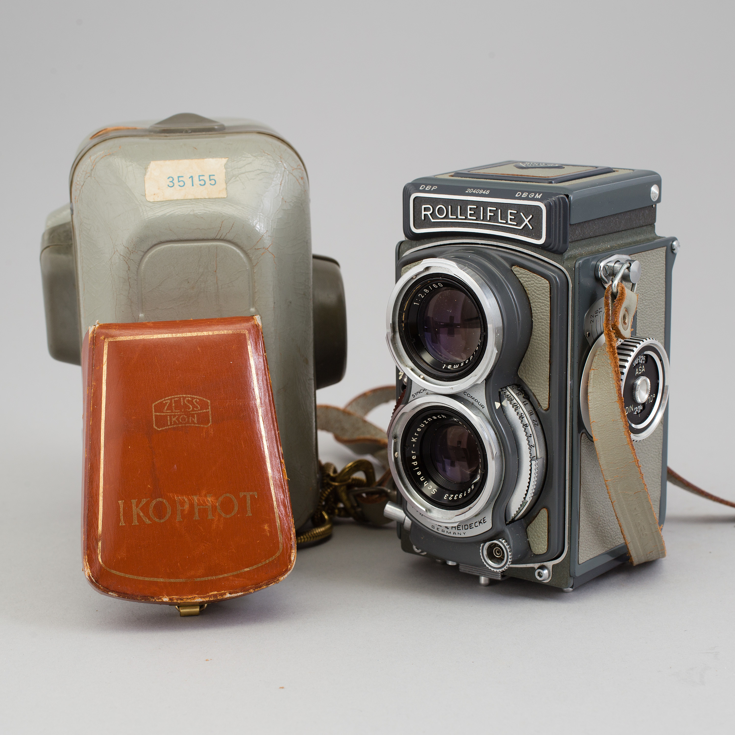 A German 1960´s baby 4x4 film Rolleiflex camera with Xenar 3,5/60mm, nr ...