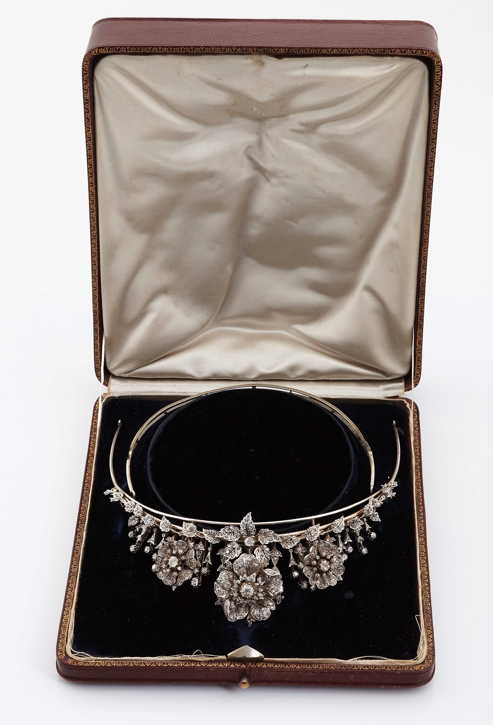 A tiara with old cut diamonds. Late 19th century. - Bukowskis