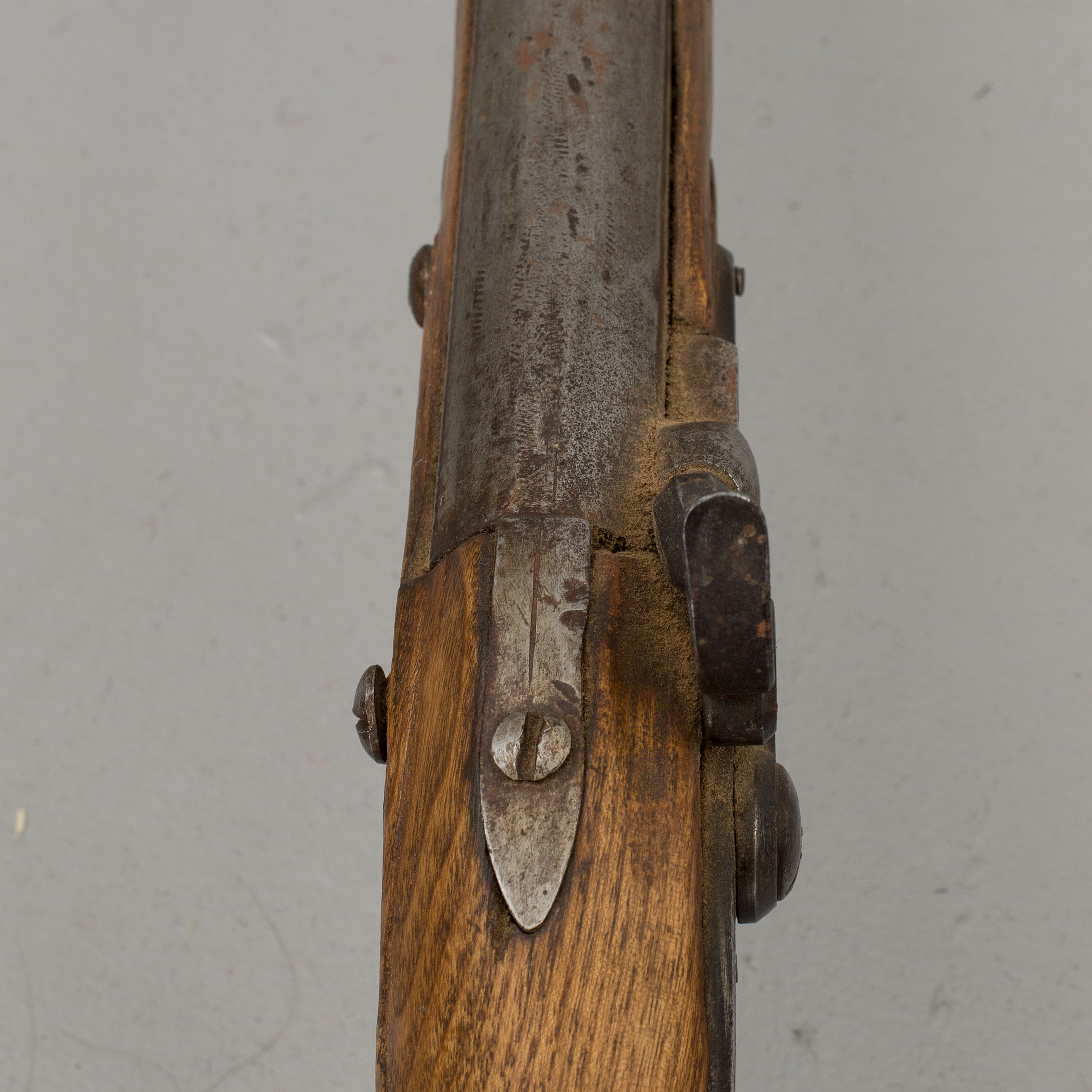 A PERCUSSION LOCK RIFLE, signed Ekwall Norrköping. - Bukowskis