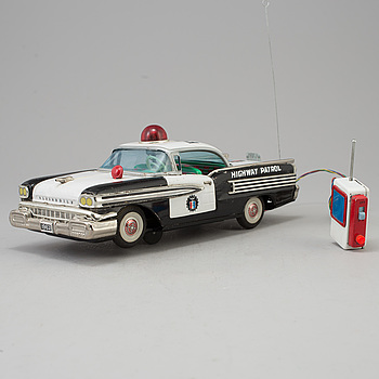 A japanese remote control model-car from the 1960's. - Bukowskis