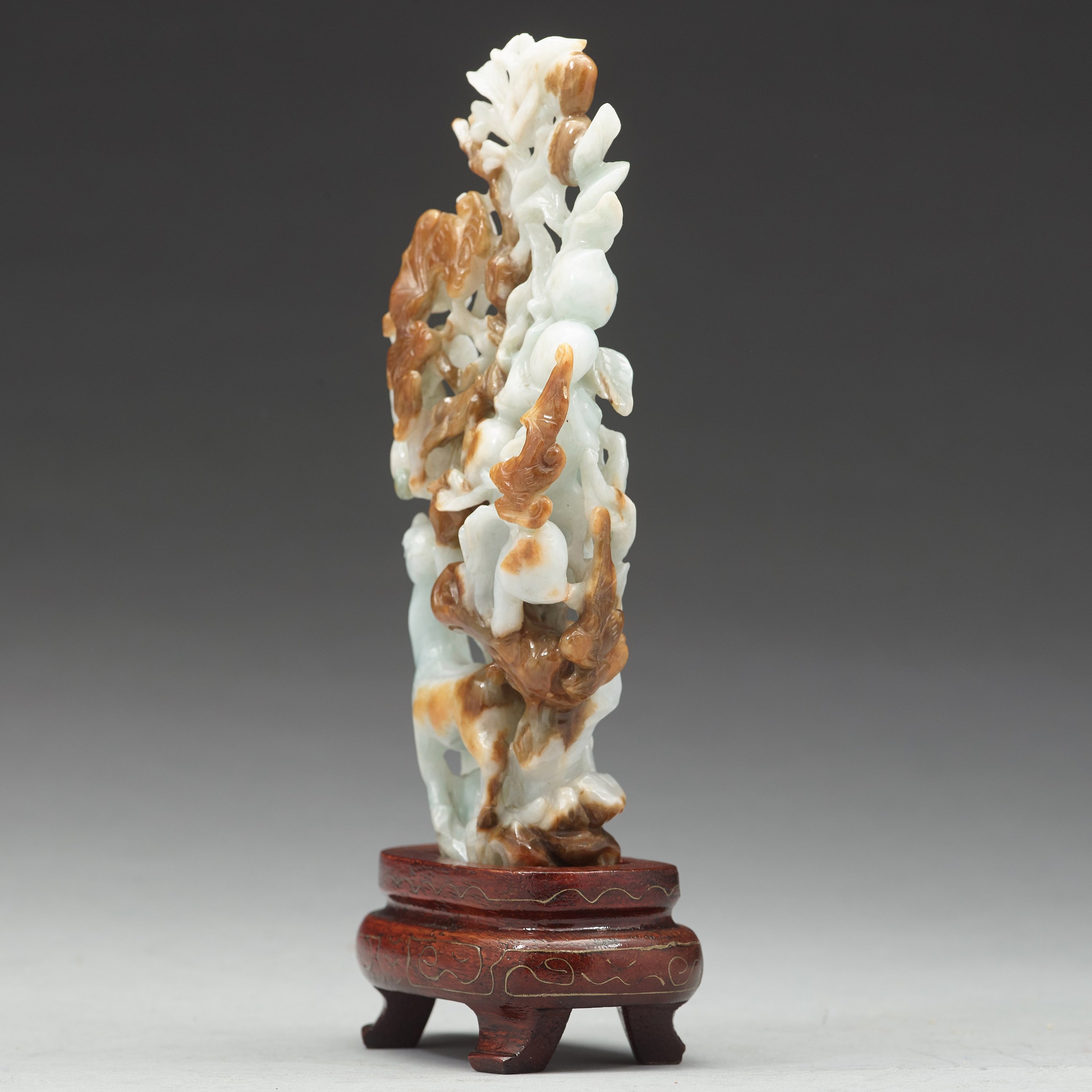 A Chinese nephrite sculpture, 20th Century. - Bukowskis