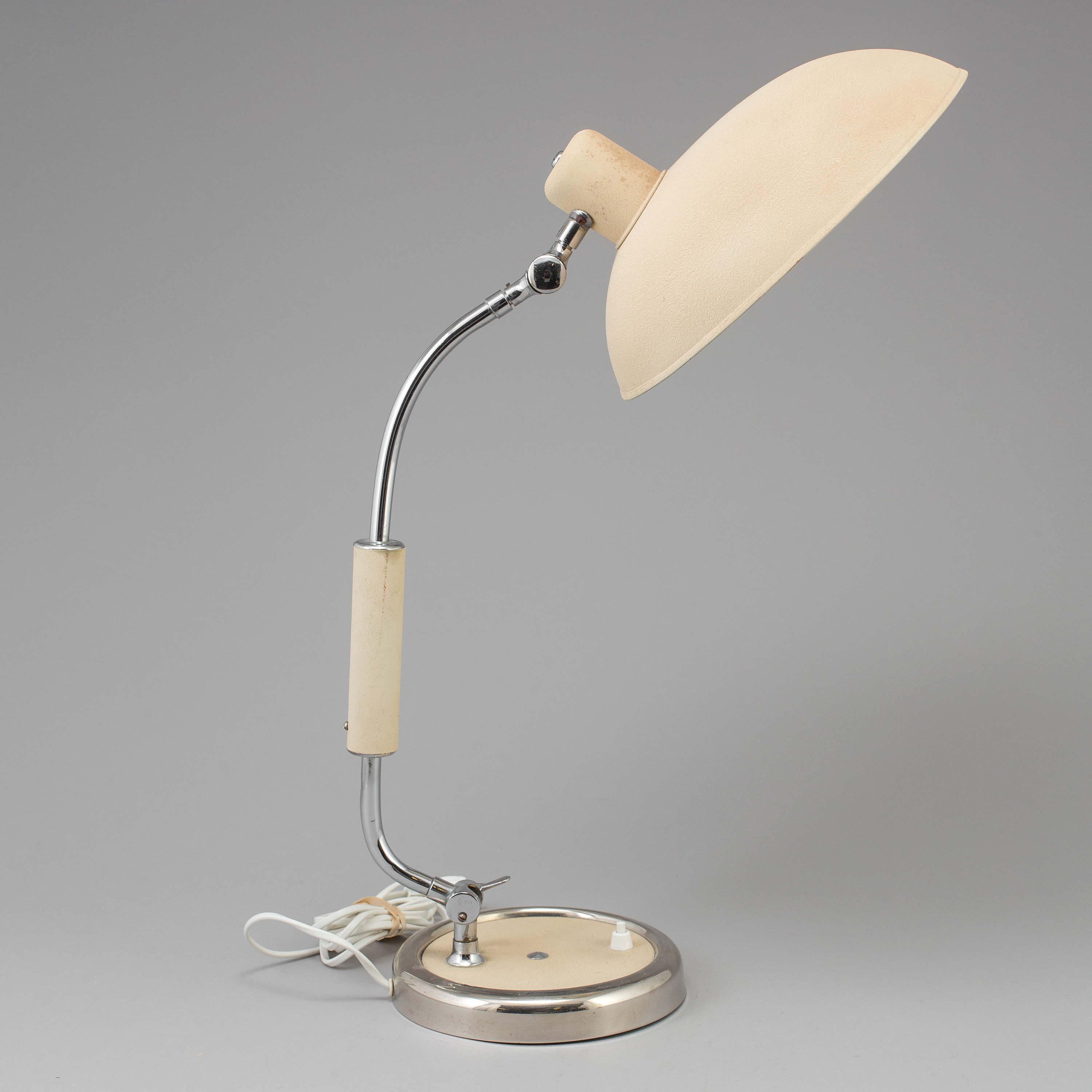 BORDSLAMPA, funkis, Christian Dell, Kaiser Idell, 1930-tal. - Bukowskis