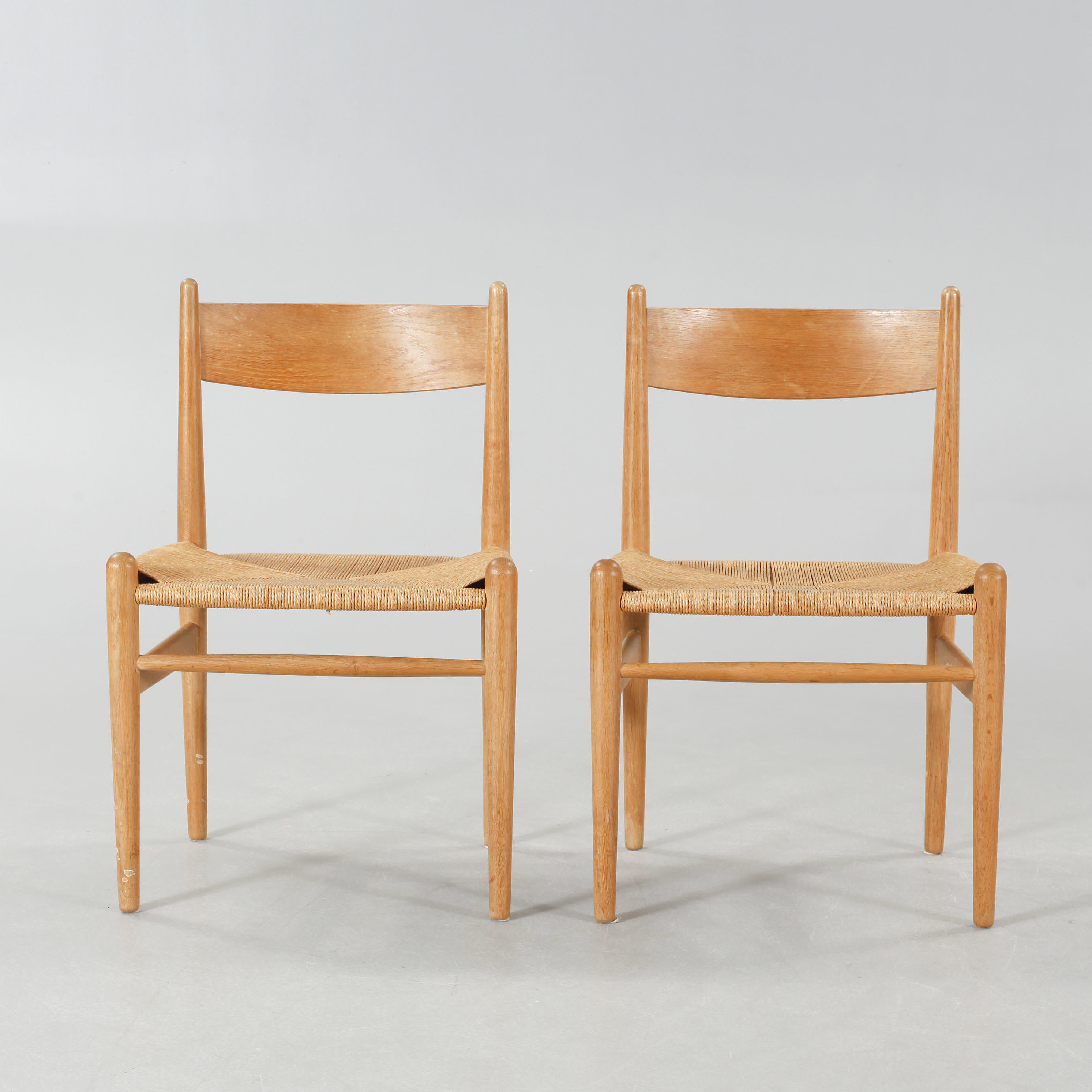 HANS J. WEGNER, stolar, 6 st, "CH36", 1900-talets andra hälft. - Bukowskis