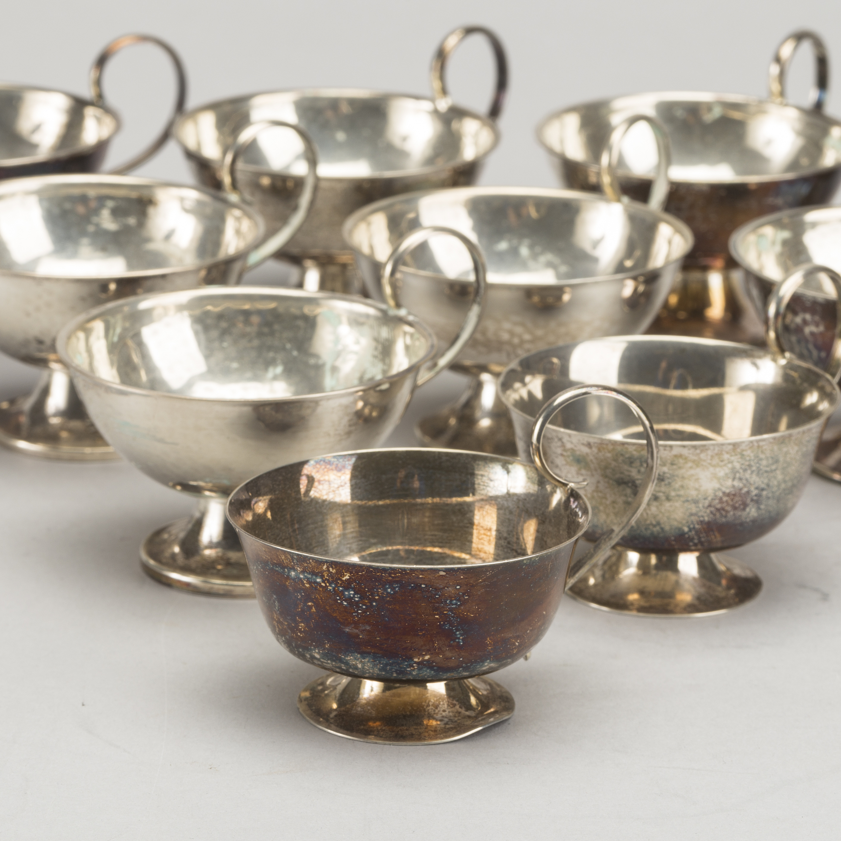 A Swedish set of 10 silver punch cups Gothenburg 1948, height ca 6 cm ...