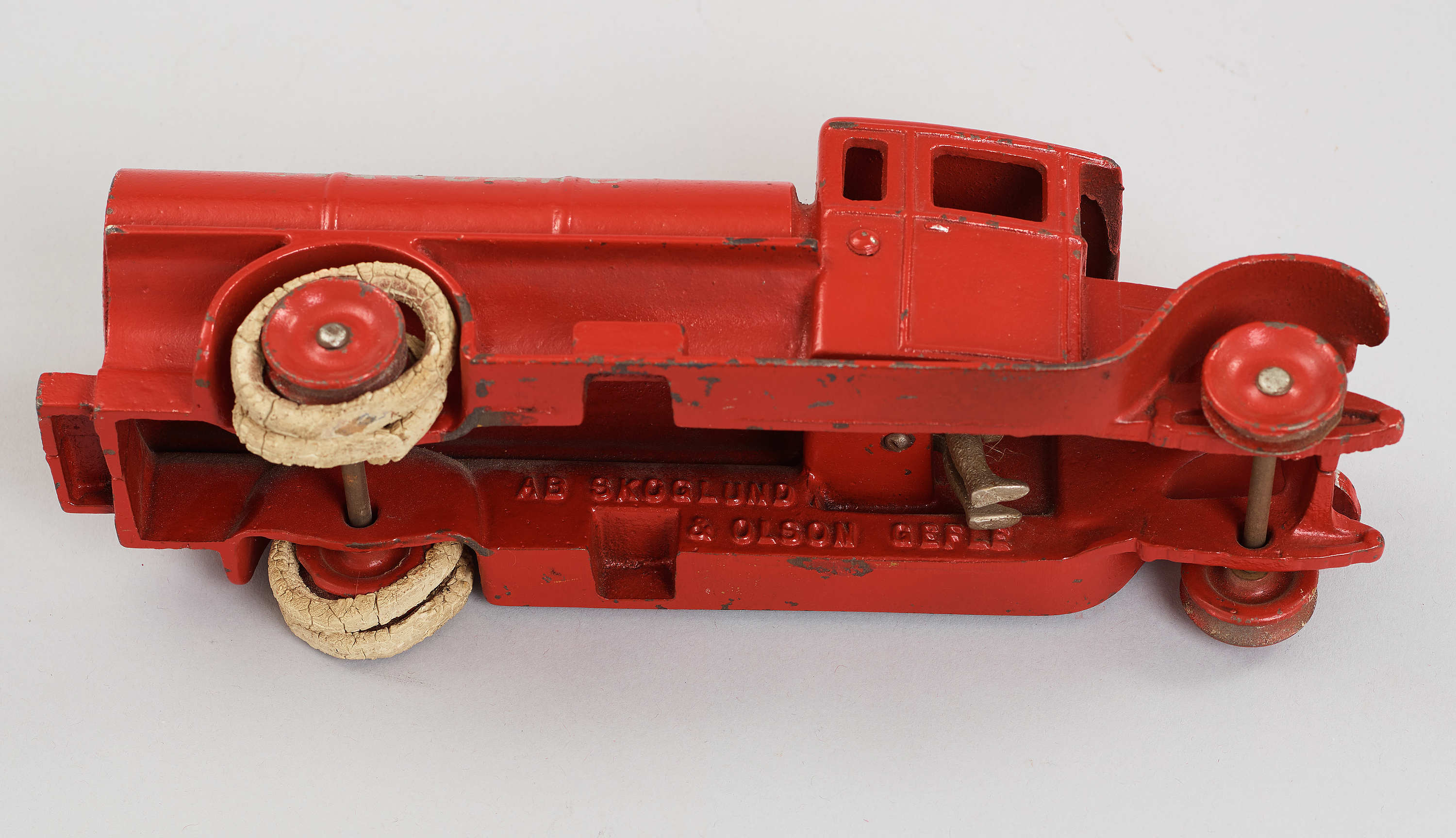 SKOGLUND & OLSON, tankbil "Standard", Sverige, 1920-/30-tal. - Bukowskis