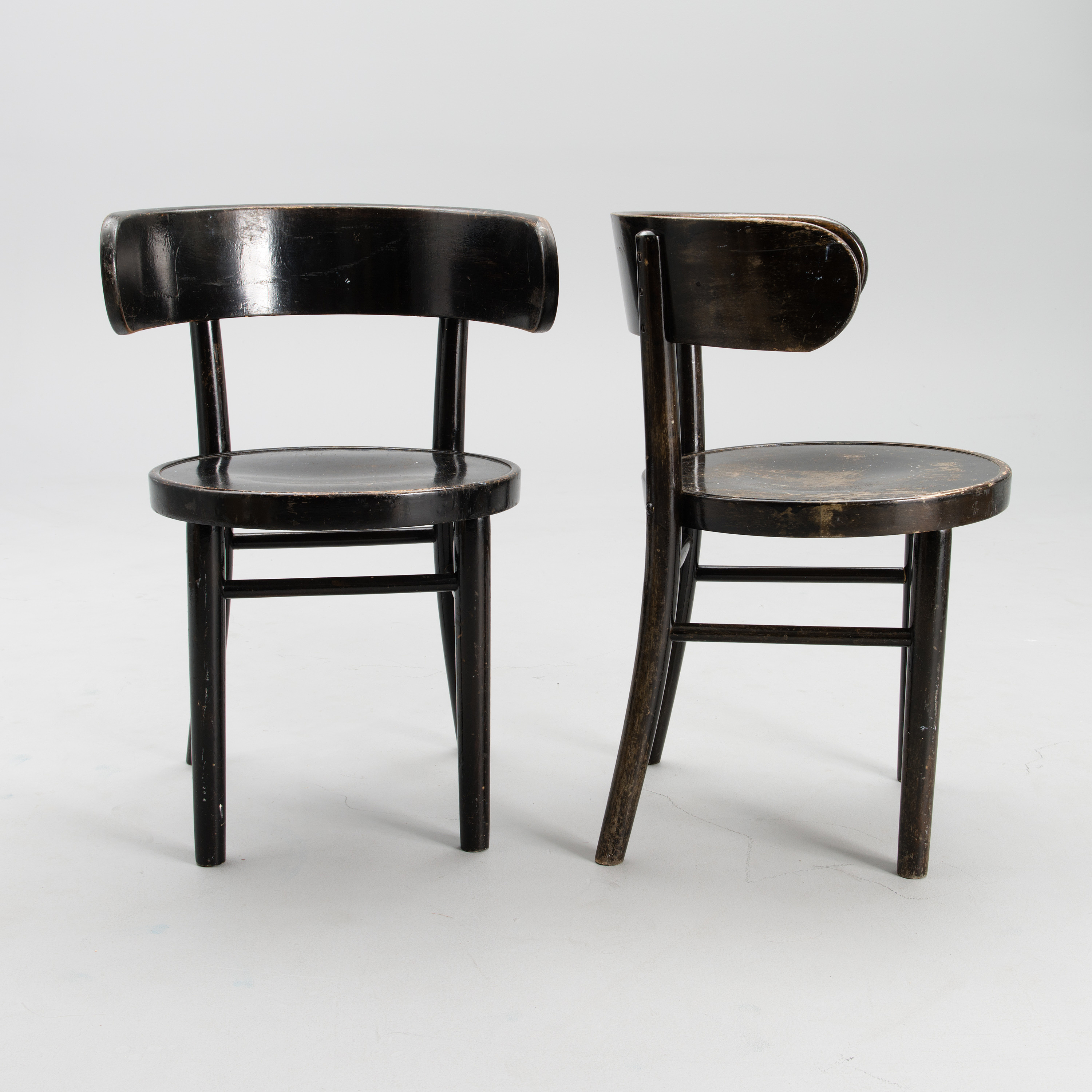 A set of four 1930/40s chairs, Wilh. Schaumannin Vaneritehdas Oy ...