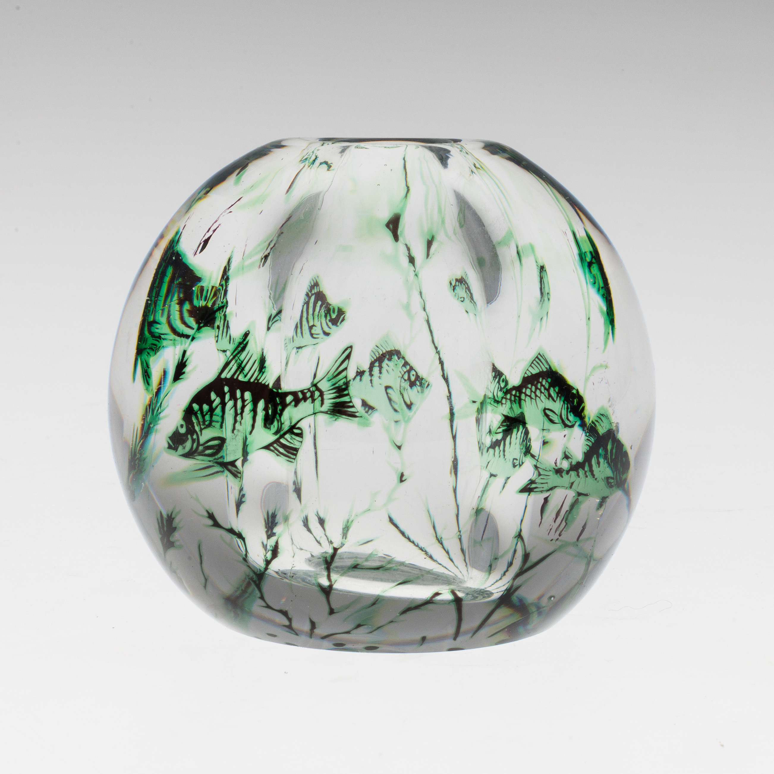 EDWARD HALD, vas, glas, "Fiskgraal", Orrefors. - Bukowskis