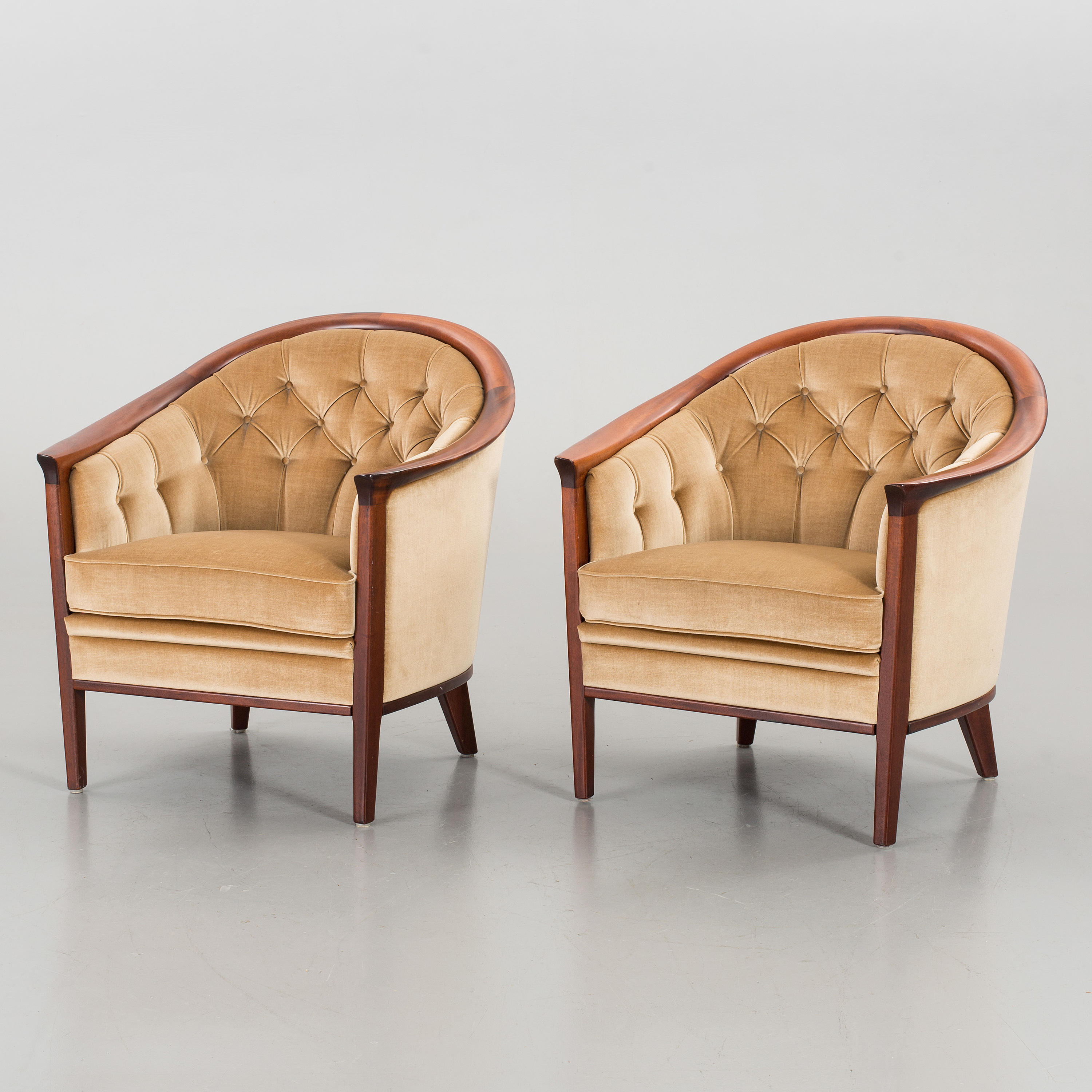 A PAIR OF ARMCHAIRS, "Fabiola", Bröderna Andersson, late 20th century ...