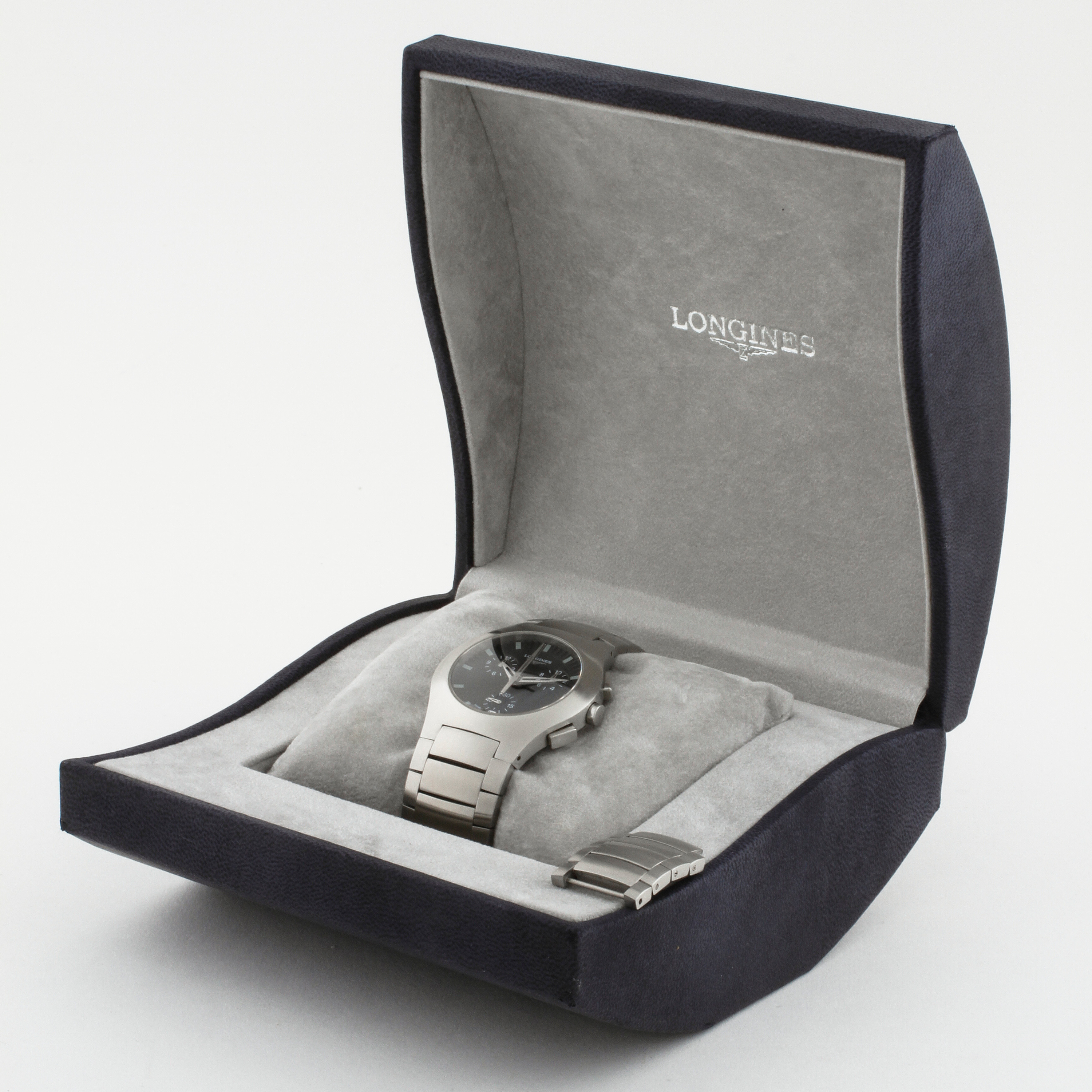 LONGINES, Oposition, chronograph, wristwatch, 38 mm, - Bukowskis