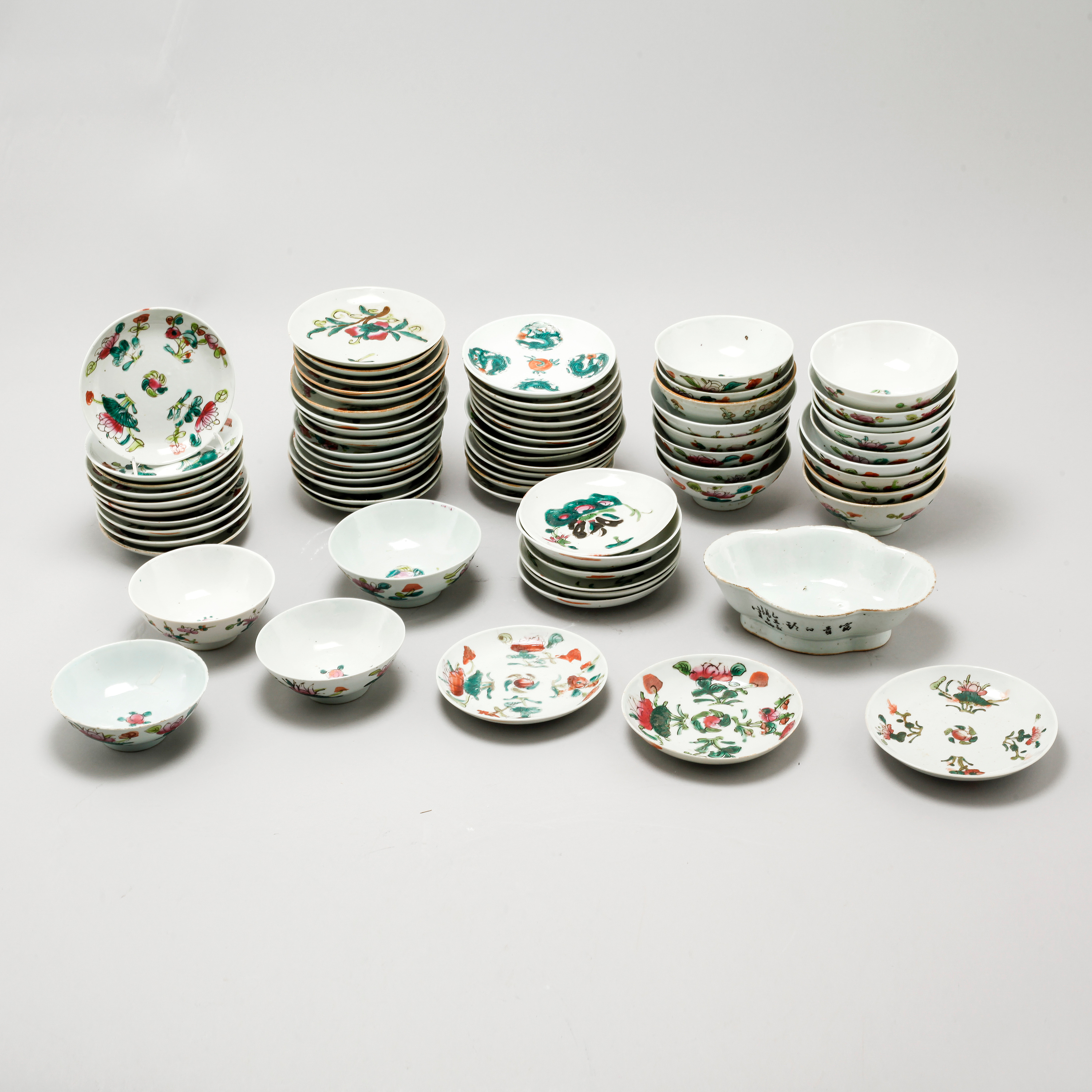 SERVISDELAR, 70 delar, porslin, Kina, omkring sekelskiftet 1900 ...