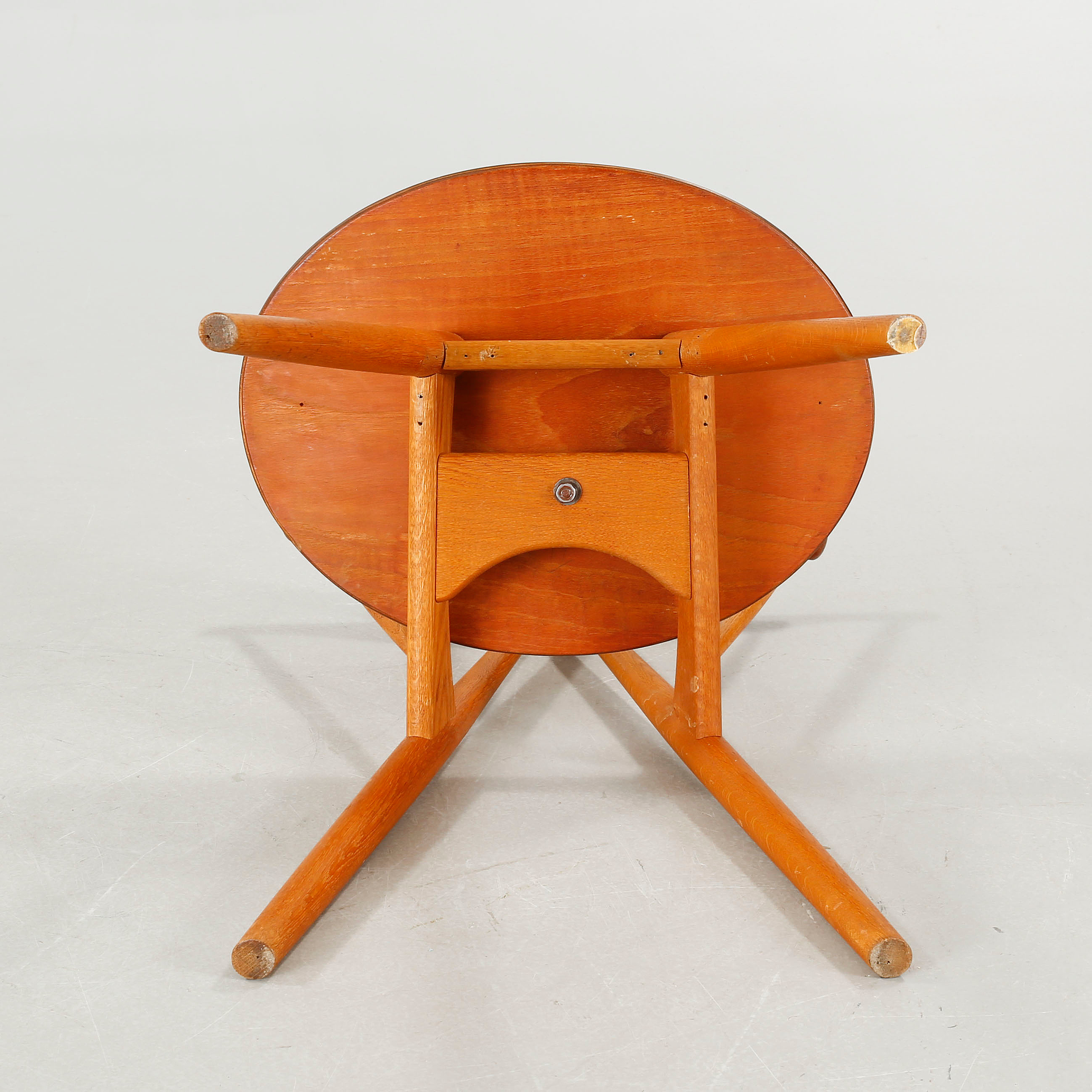 'Piano Chair', designed by Vilhelm Wohlert in 1955 for P. Jeppesen ...