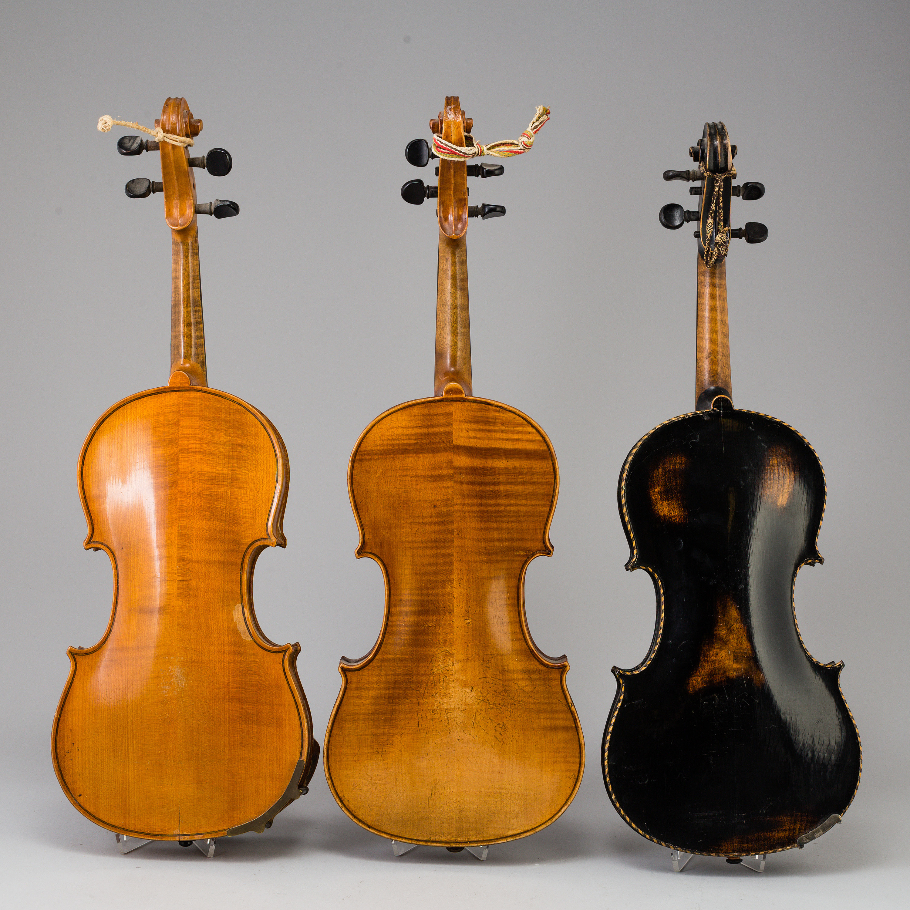 Three Swedish first half of the 20th century violins. - Bukowskis