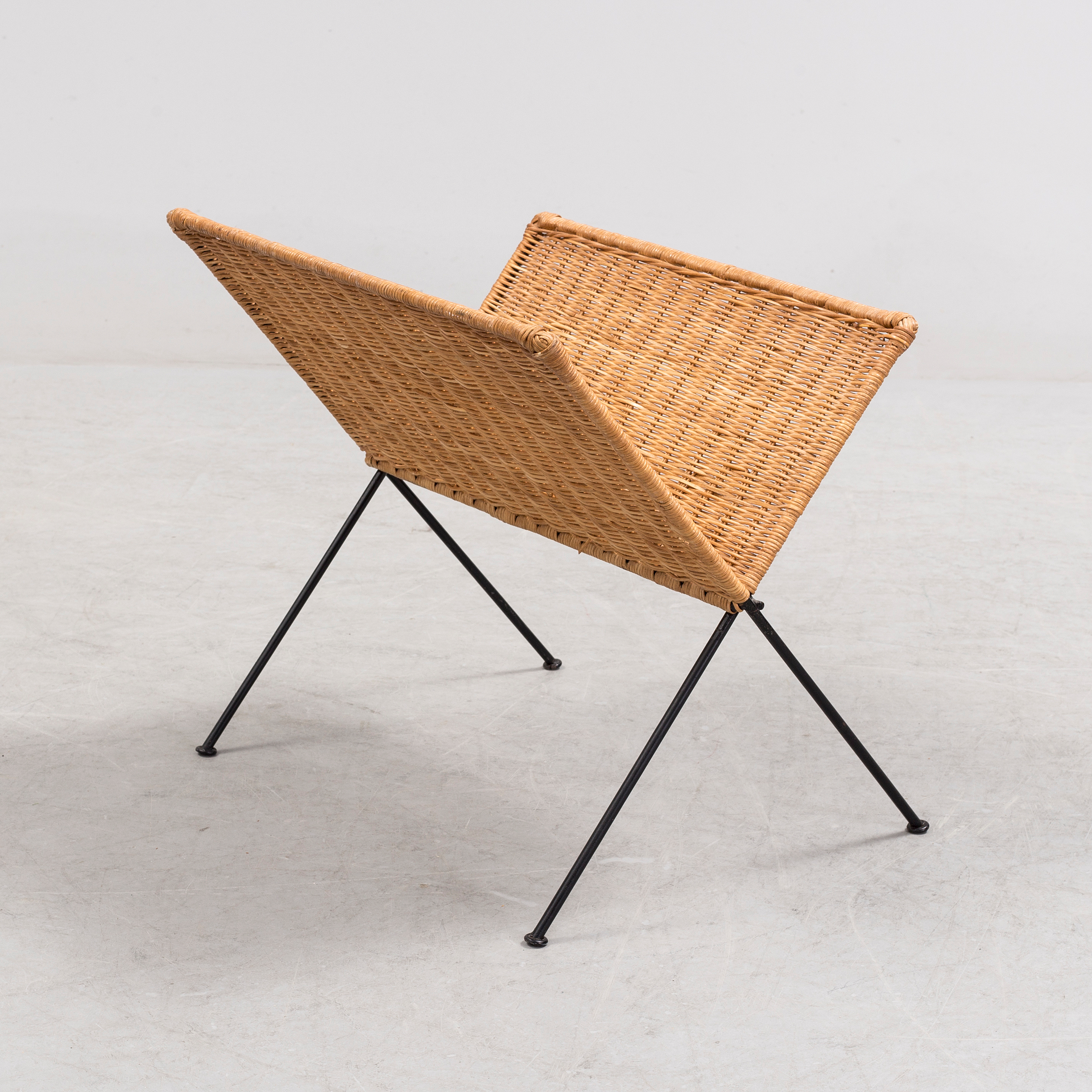 A 1950´s / 60´s newspaper stand. - Bukowskis