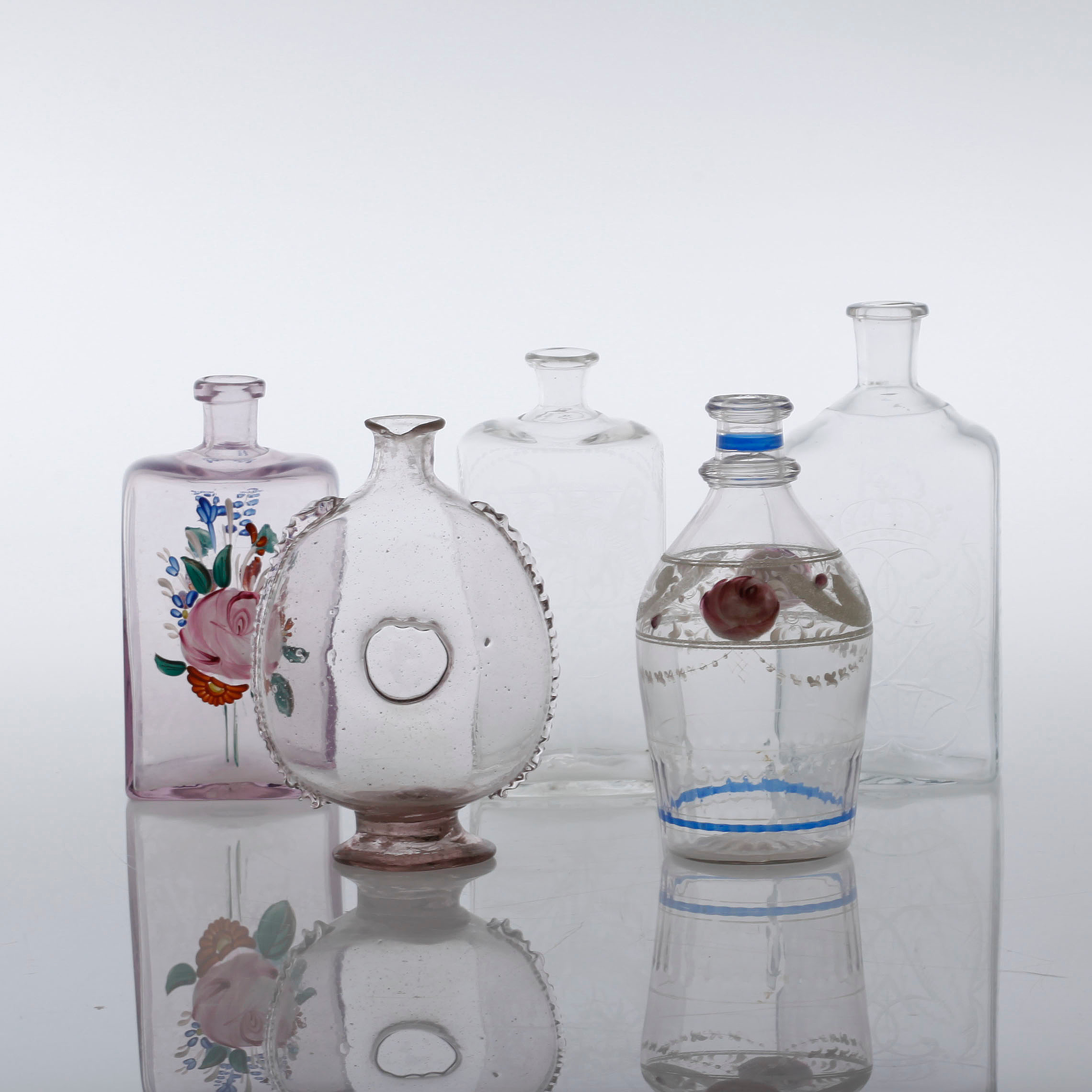 Five bottles from 18th/19th century. - Bukowskis