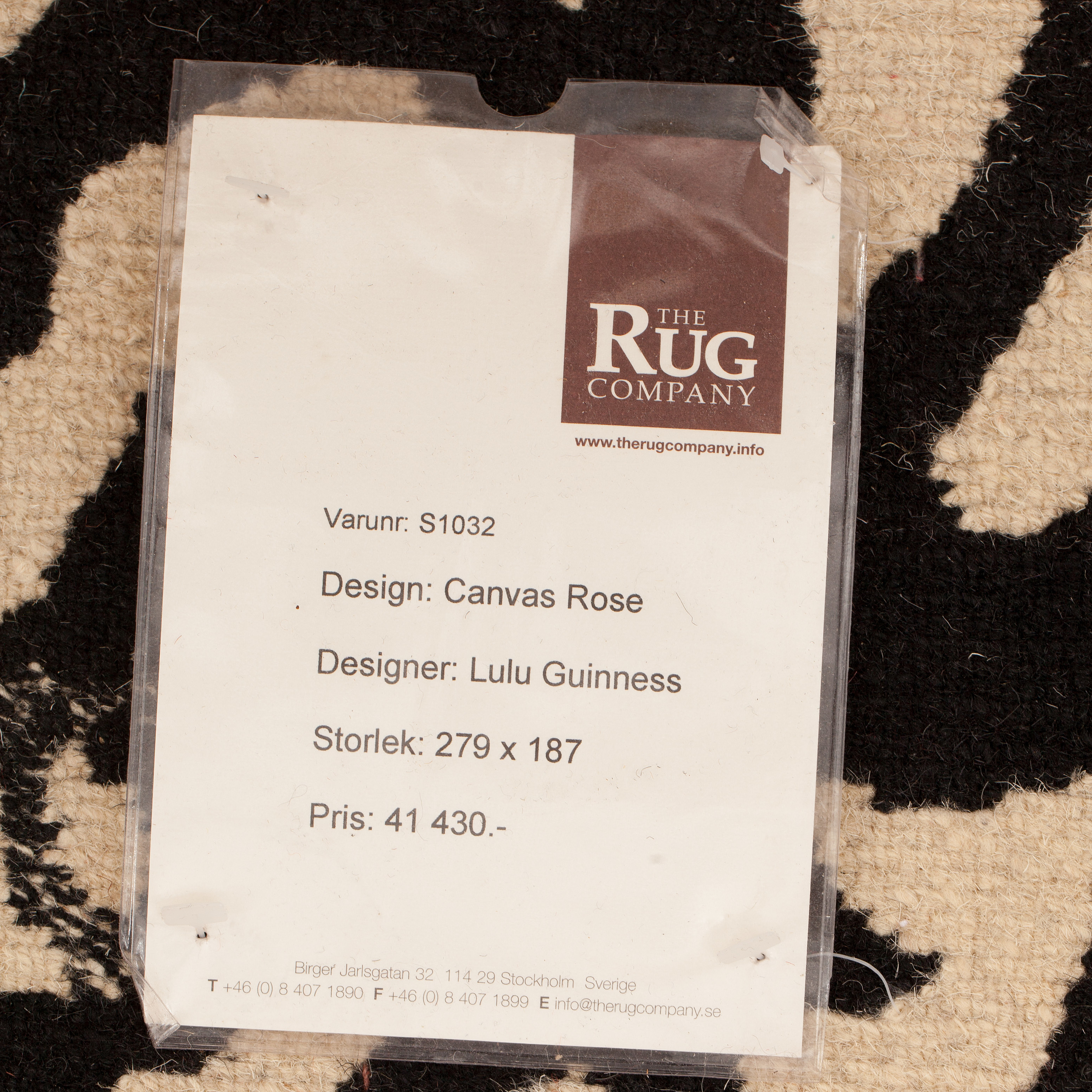 MATTA, "Canvas rose" Lulu Guinness, The Rug Company, ca 275 x 184 cm ...