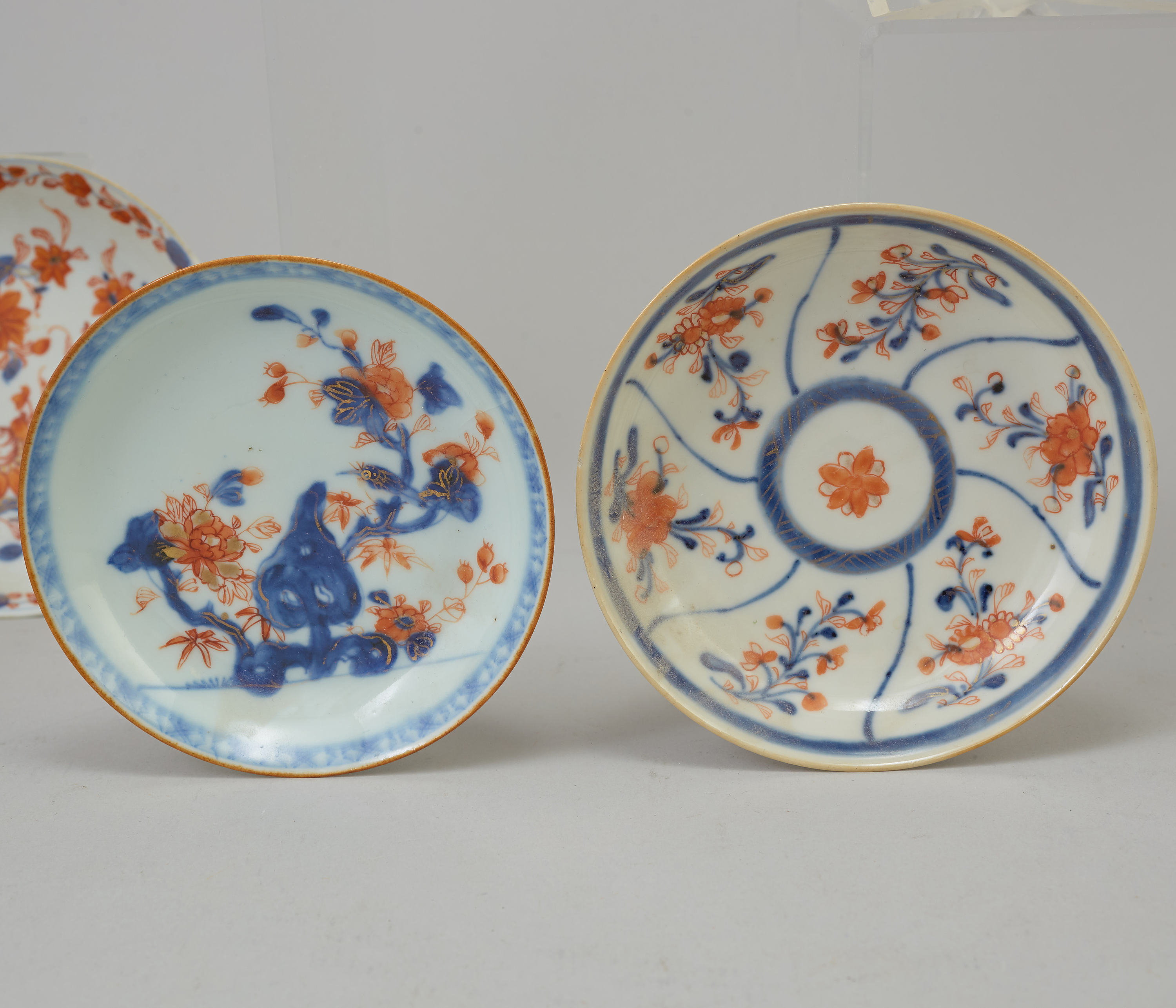 Ten Chinese imari porcelain dishes, Qingdynasty, 18th century. - Bukowskis