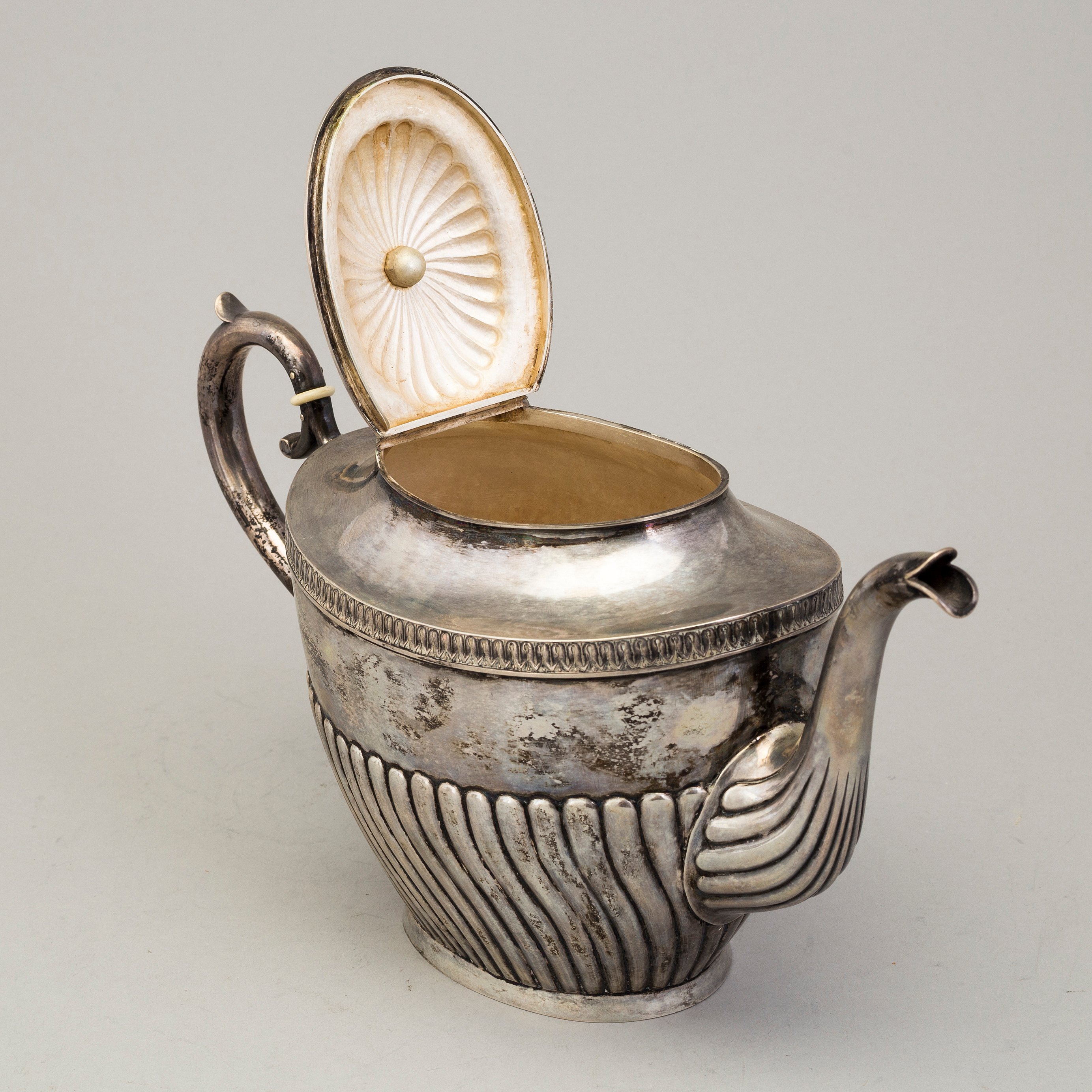 CLAES PETER HEDIN, TEKANNA, silver, Jönköping, 1895. - Bukowskis