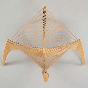 JØRGEN HØVELSKOV, stol "Harpan", JC Snedkeri, Danmark efter 2003 ...