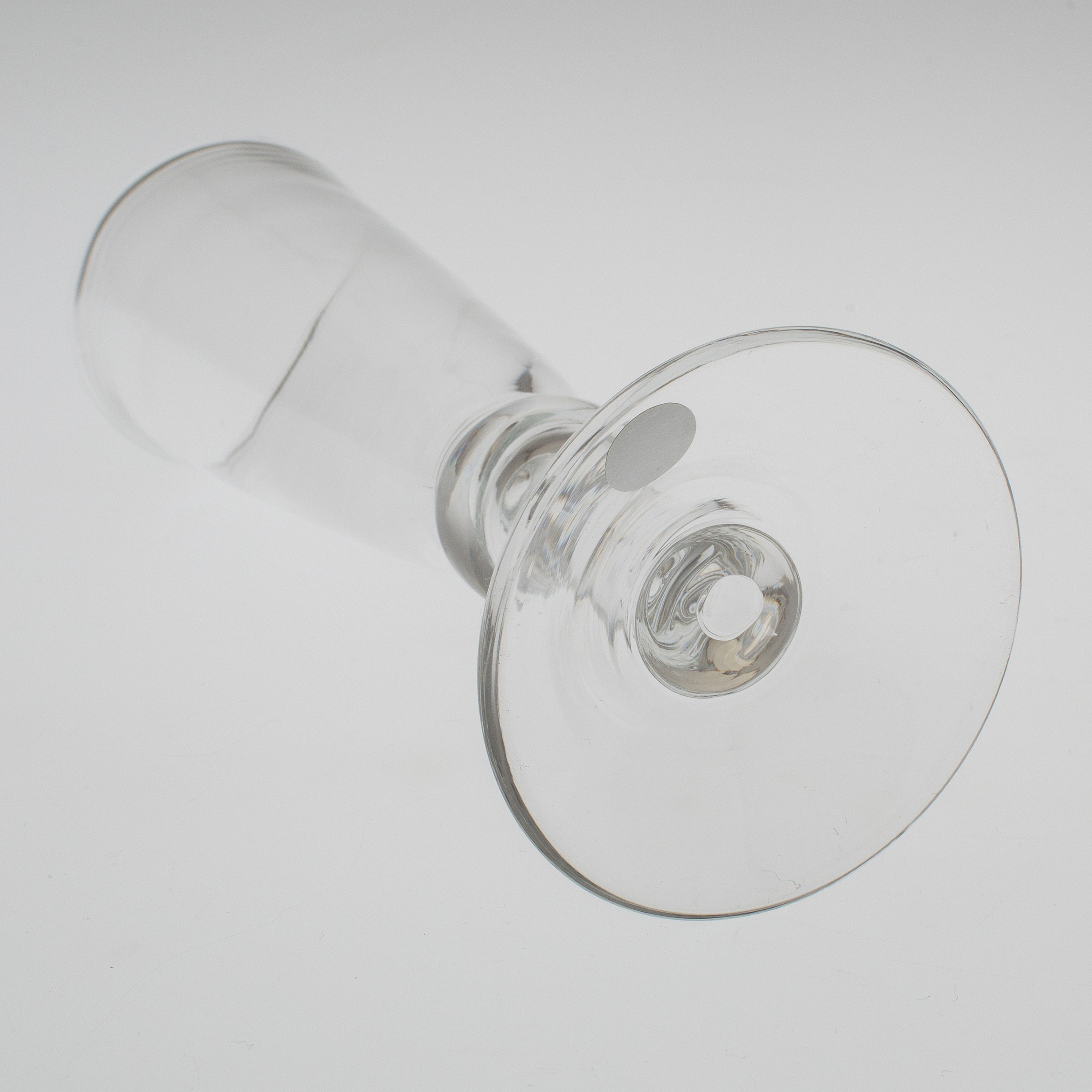 A set of twelve "Antik" wine glasses by Reijmyre Glasbruk. - Bukowskis